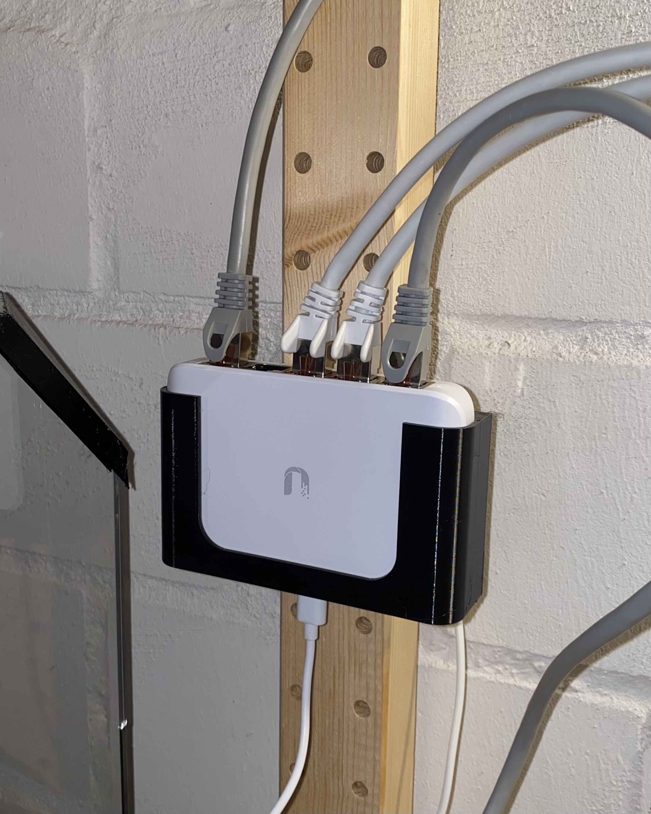 UniFi Flex Mini mount for IVAR by Tim Piglowski | Download free STL ...
