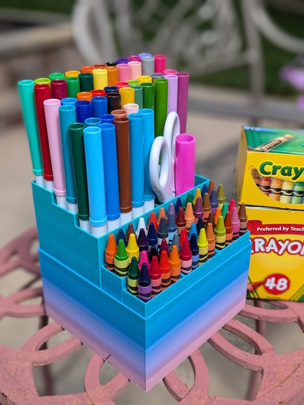 Crayons and Markers Box by Audi | Download free STL model | Printables.com