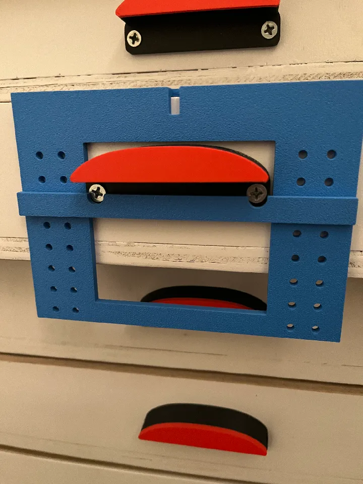 Drawer Pull Set with Install Jig by 3dprint.help | Download free STL ...