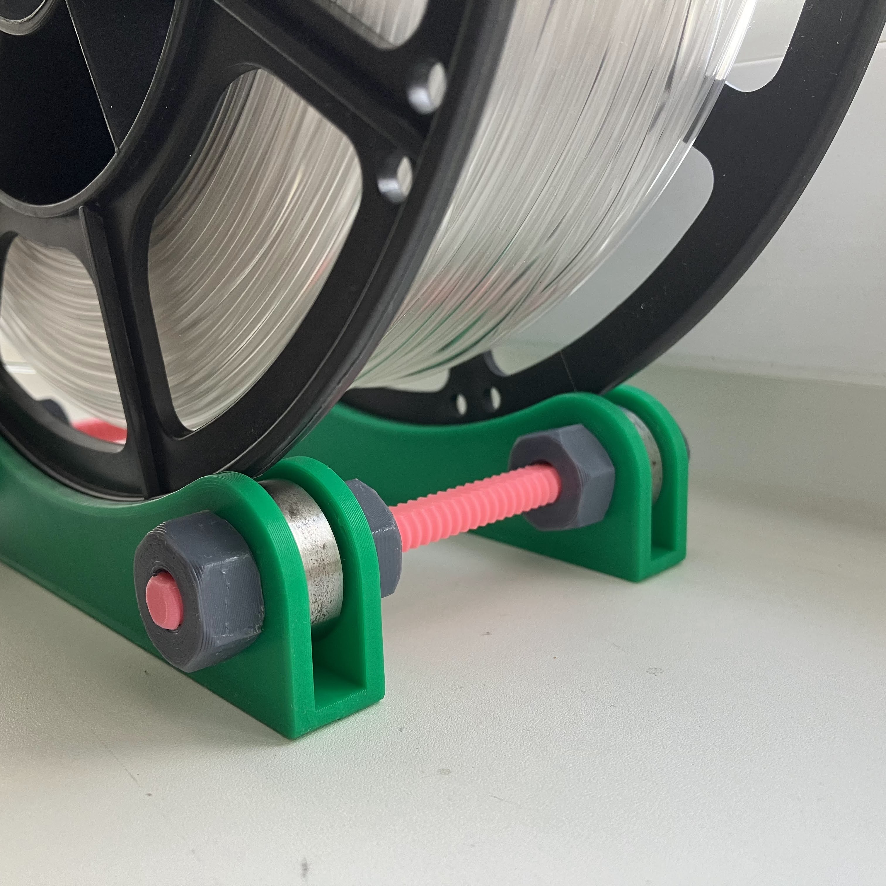 The Ultimate Spool Holder with rods by oblivious | Download free STL ...