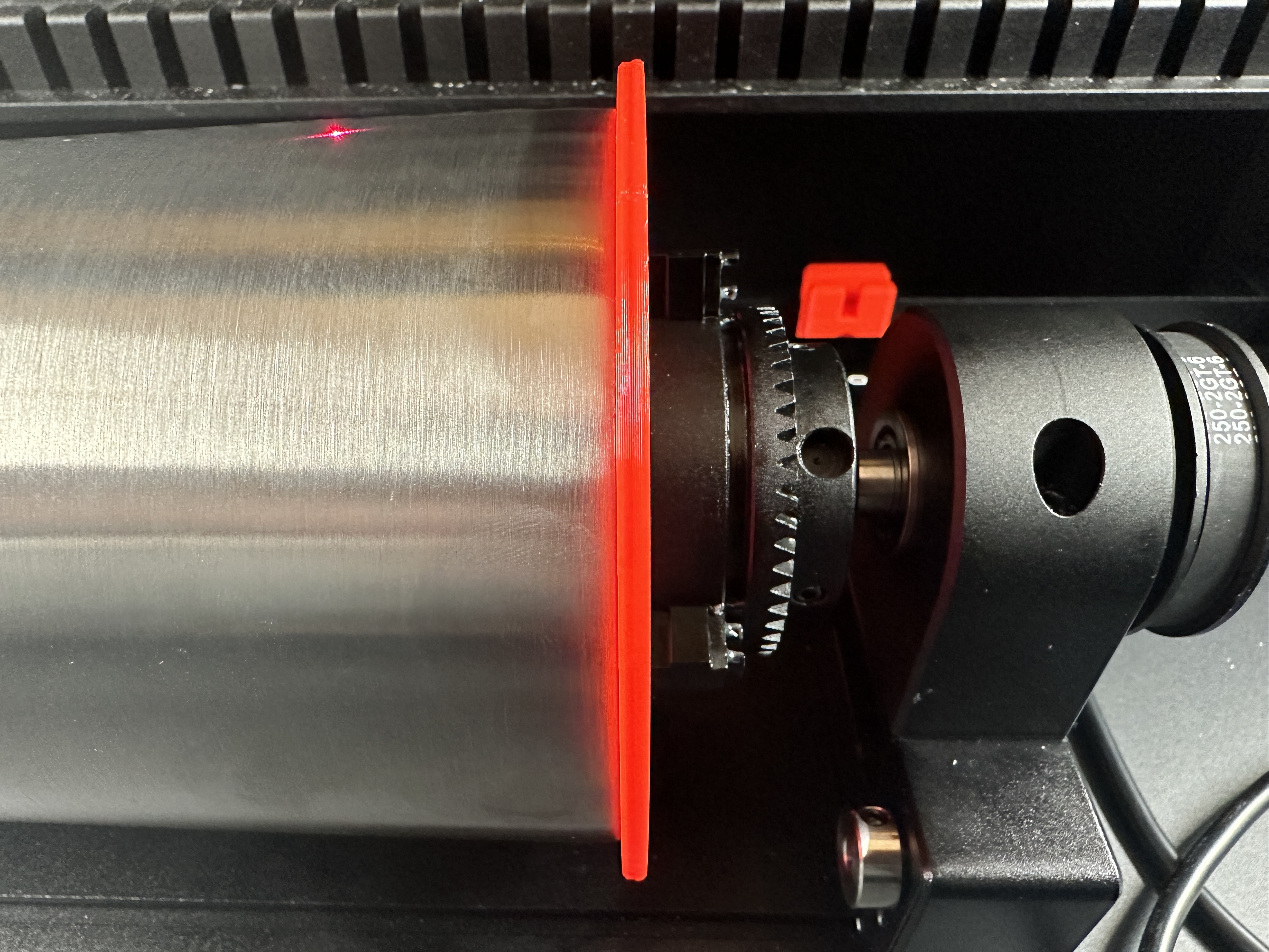 Parametric xTool RA2 Rotary Chuck and Backstop Fence by GizmoGoody ...