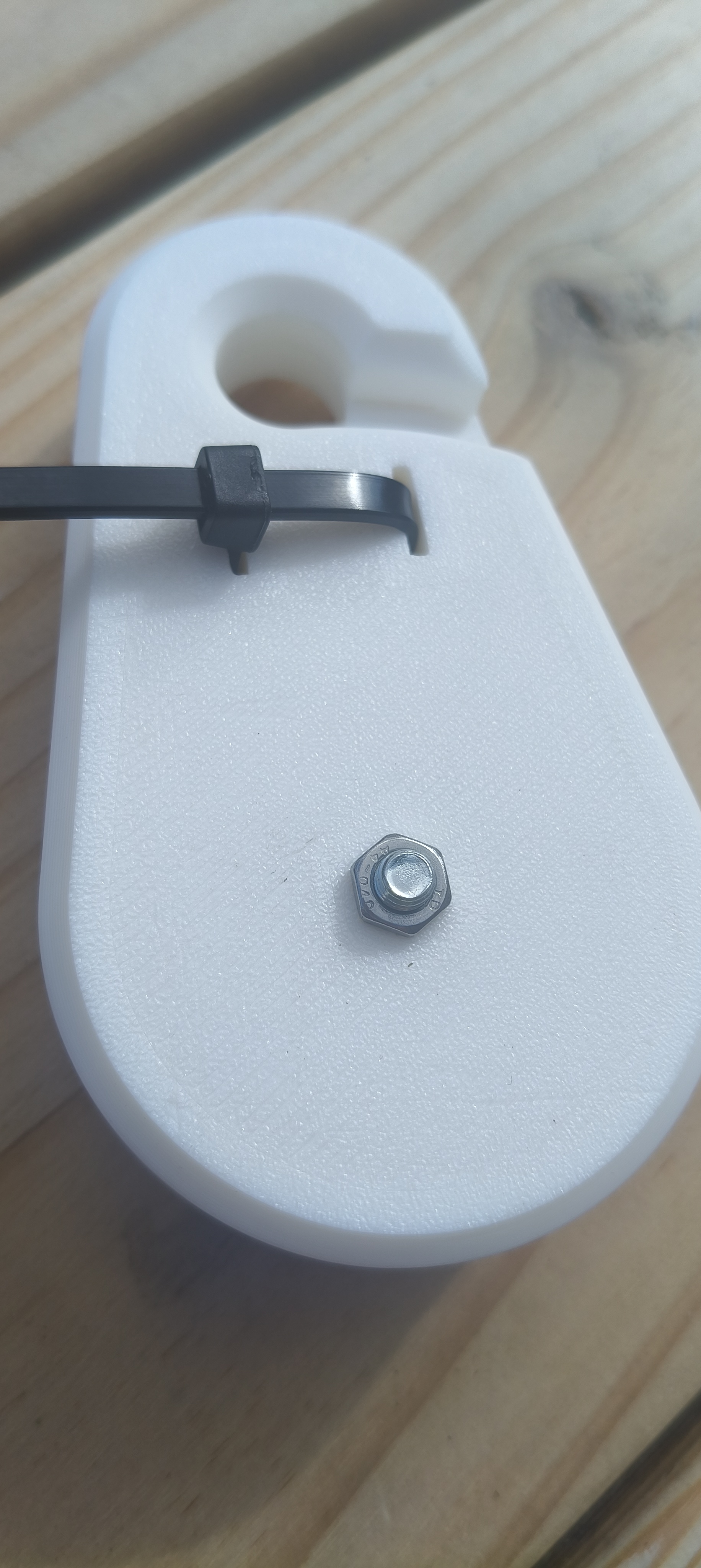 Pulley and integrated hook by maarten | Download free STL model ...