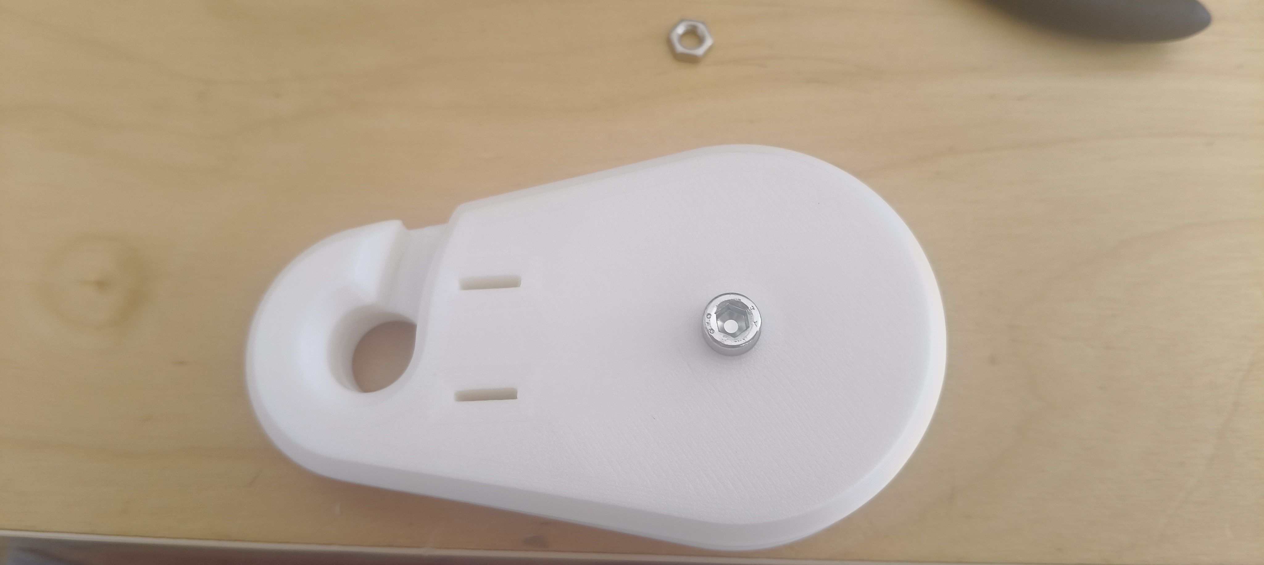 Pulley and integrated hook by maarten | Download free STL model ...