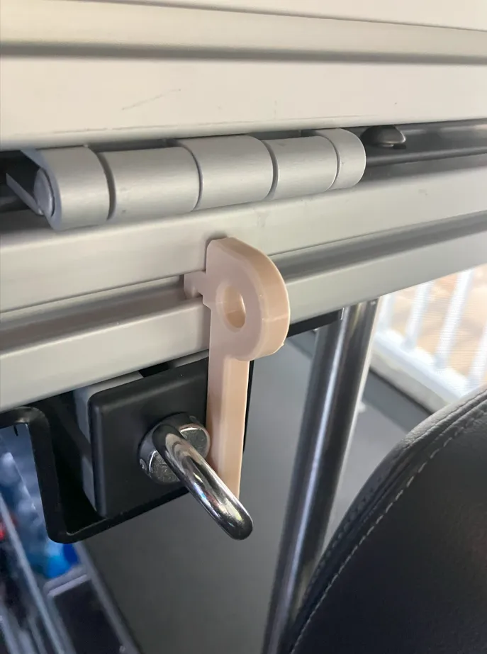 Vandoit bed rail blocker by Palatine Johnny | Download free STL model ...