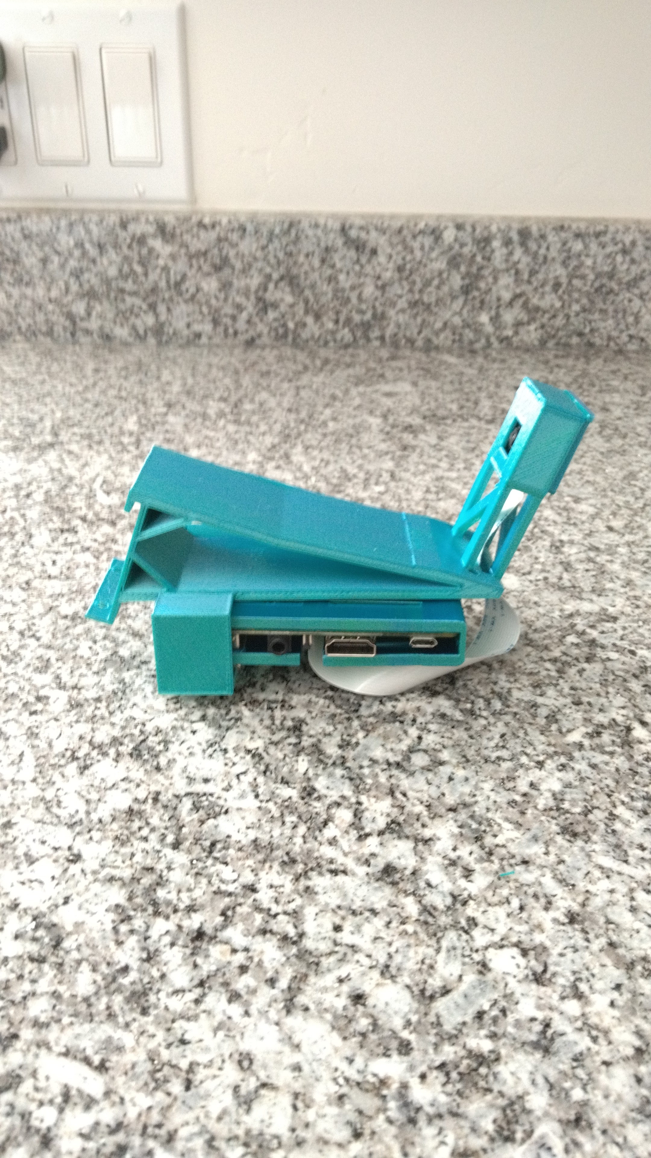 Octoarm Raspberry Pi and Camera Holder for Ender 3 Pro by Troy Pickett ...