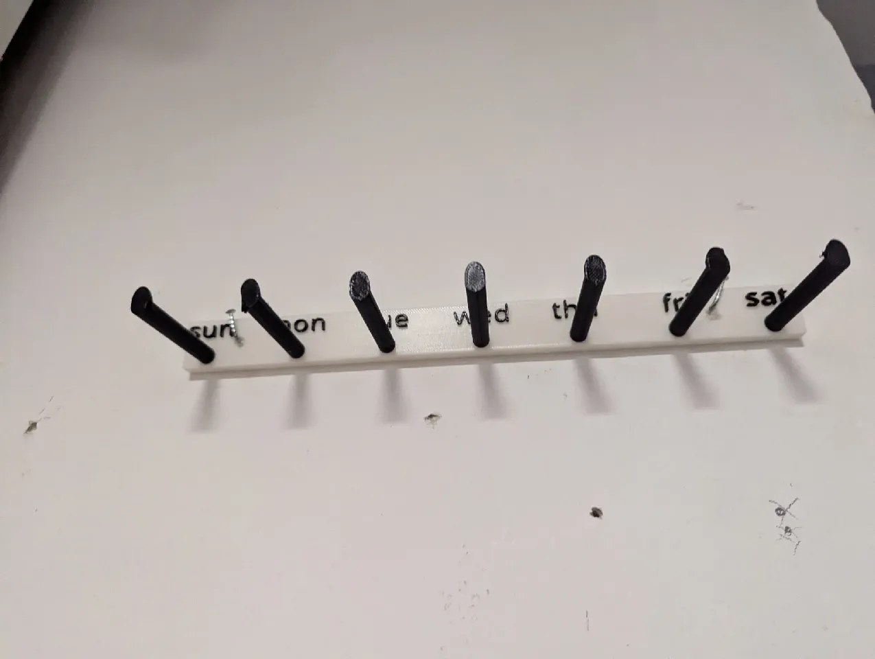 simple minimalist key holder by ofer feldman | Download free STL model ...