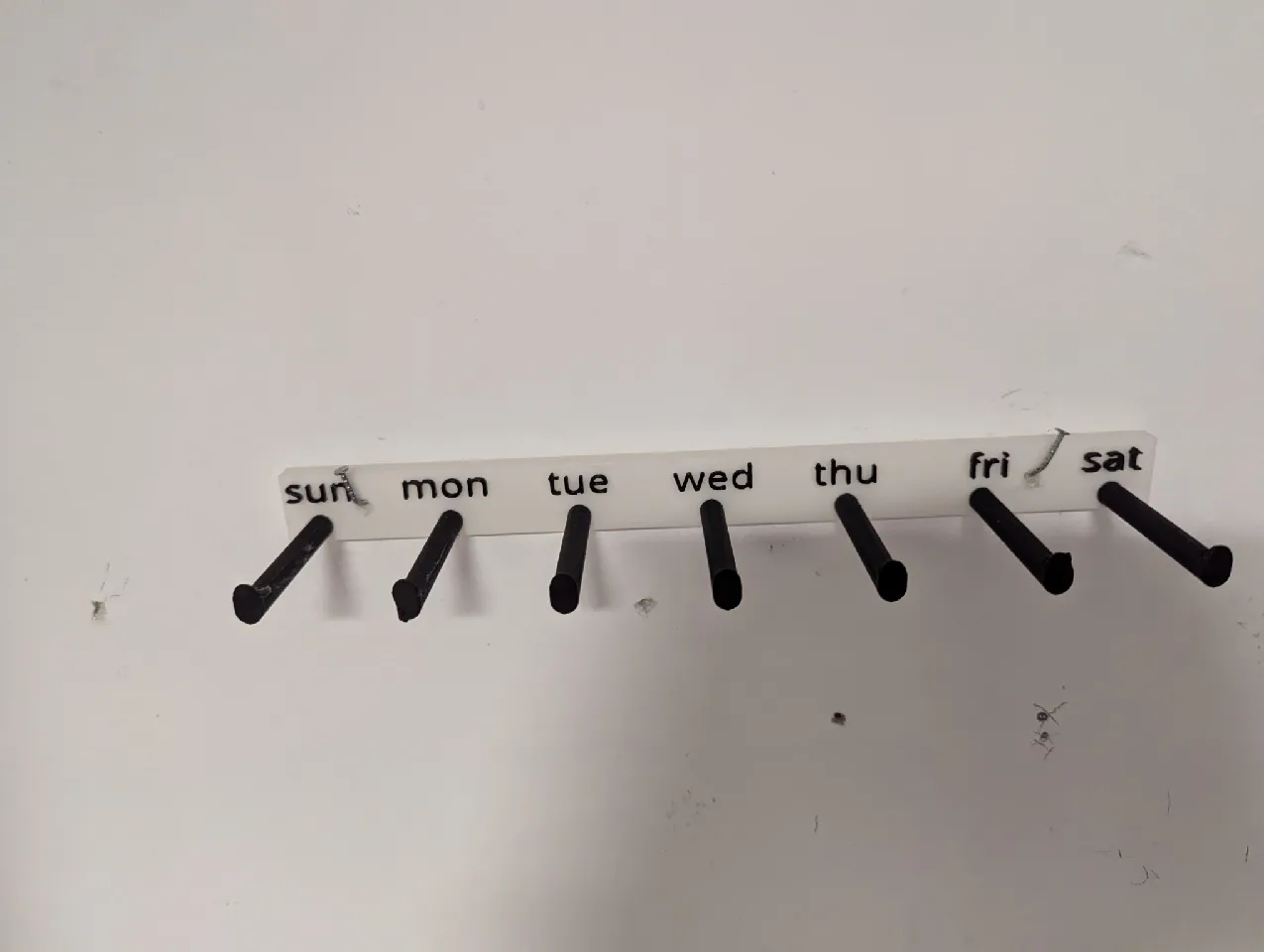 simple minimalist key holder by ofer feldman | Download free STL model ...