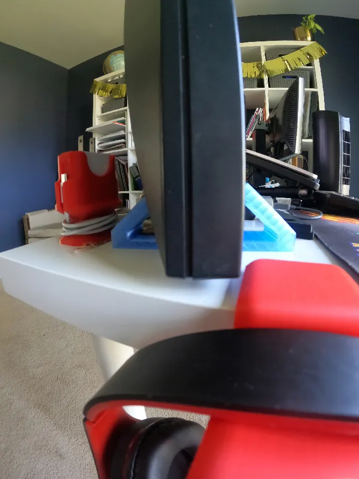 Monitor Stand by Gavin Pyle | Download free STL model | Printables.com