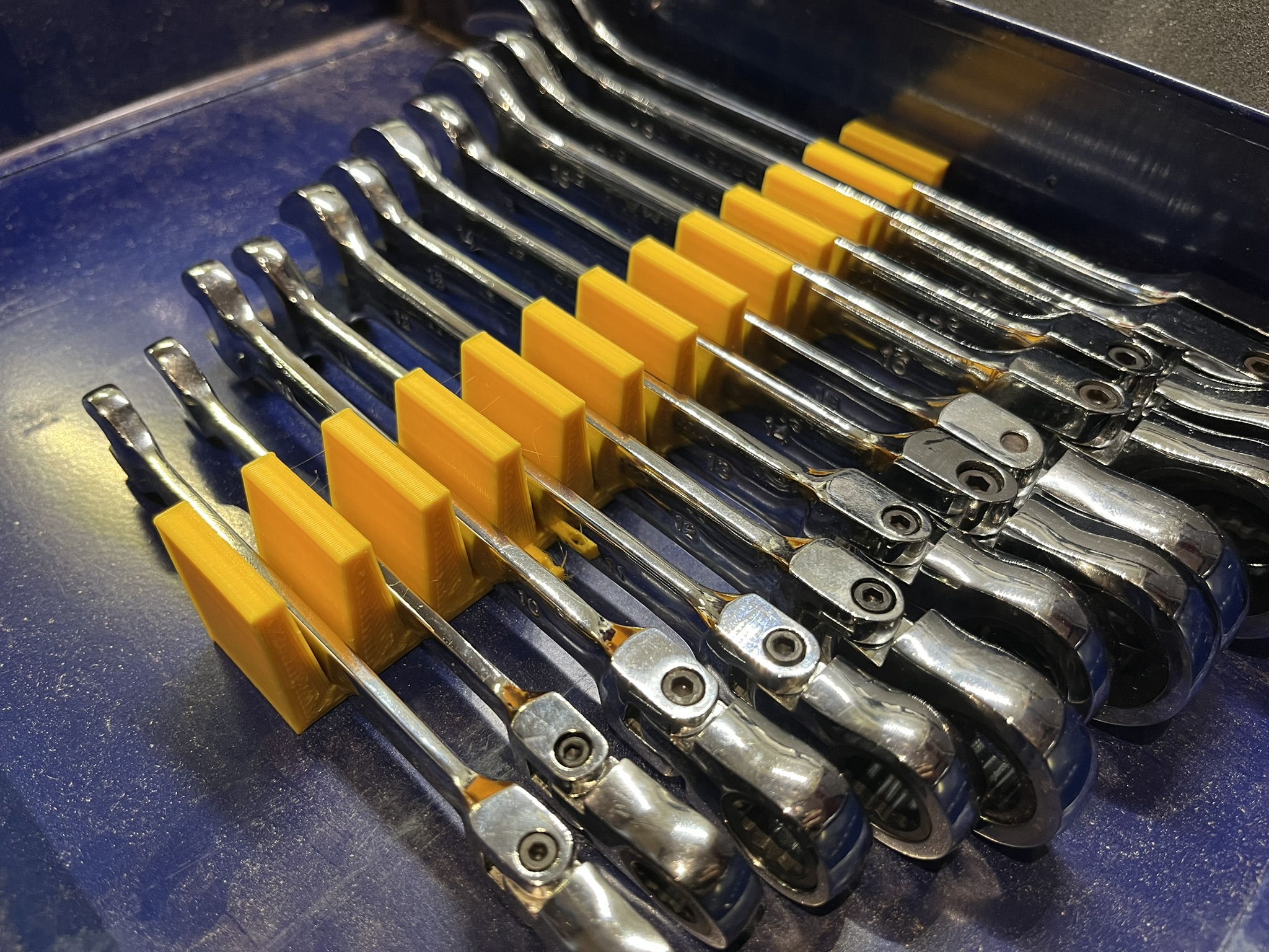 Spanner (wrench) rail, OpenSCAD customisable by Technobug | Download ...