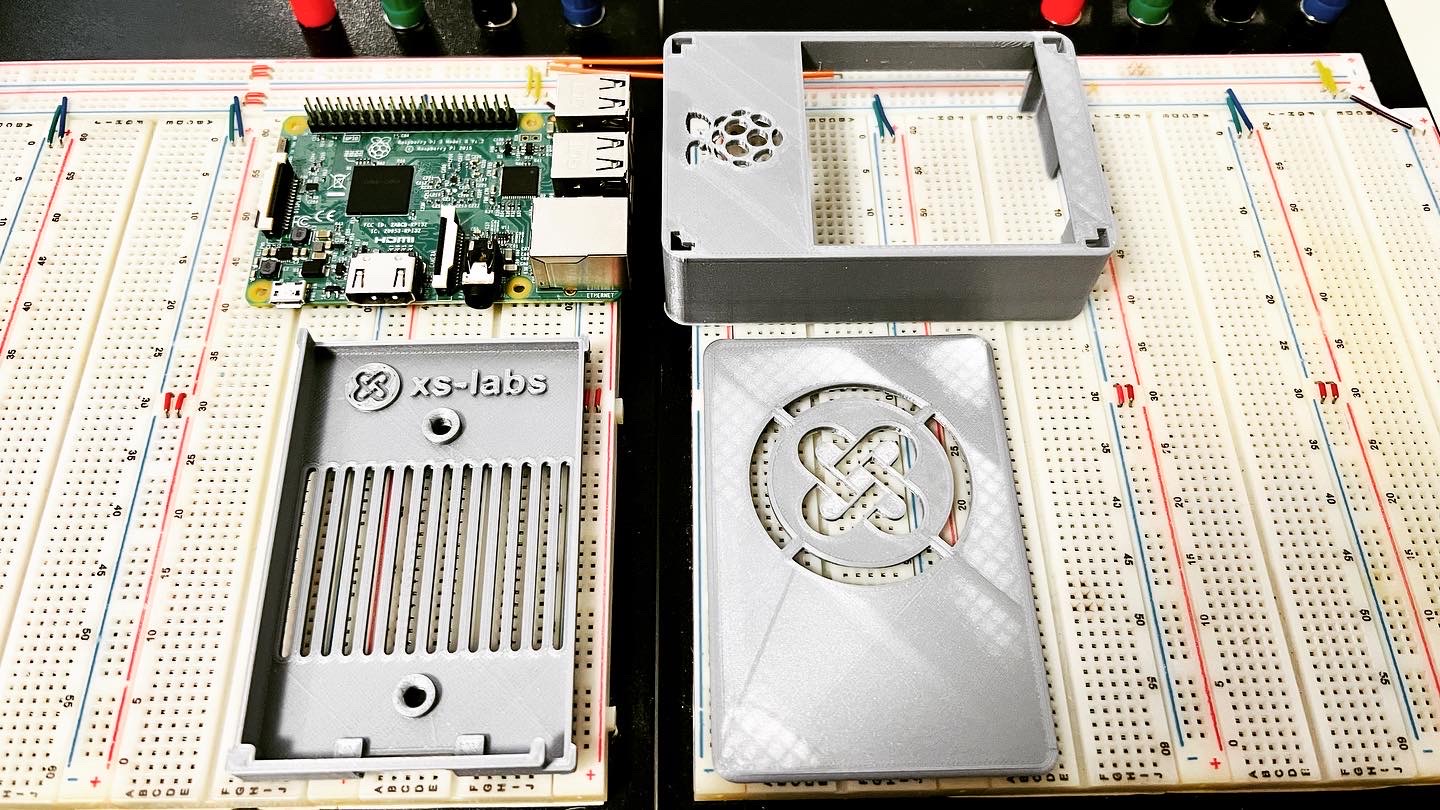 Raspberry Pi Case by Macmade | Download free STL model | Printables.com
