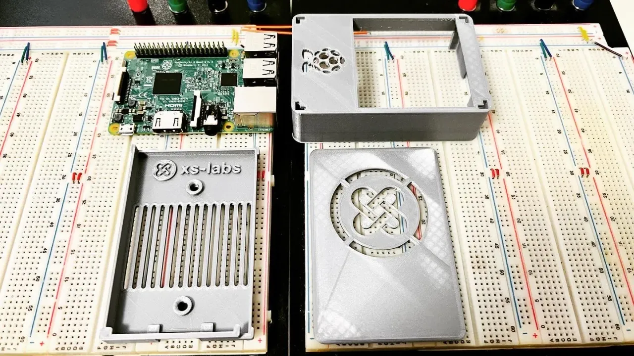 Raspberry Pi Case by Macmade | Download free STL model | Printables.com