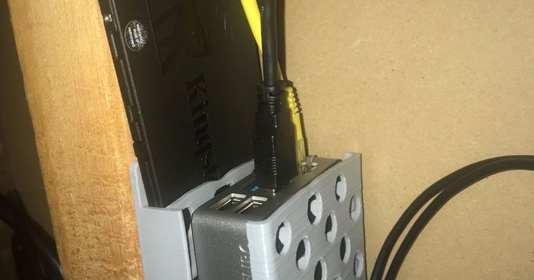 Raspberry PI Wall Hanger by tktf50 | Download free STL model ...