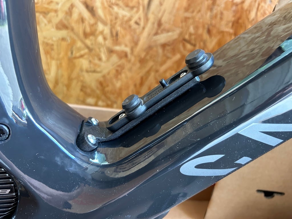 Canyon Spectral:ON 2022 - Fid Lock Bottle and/or OneUp pump adapter by ...