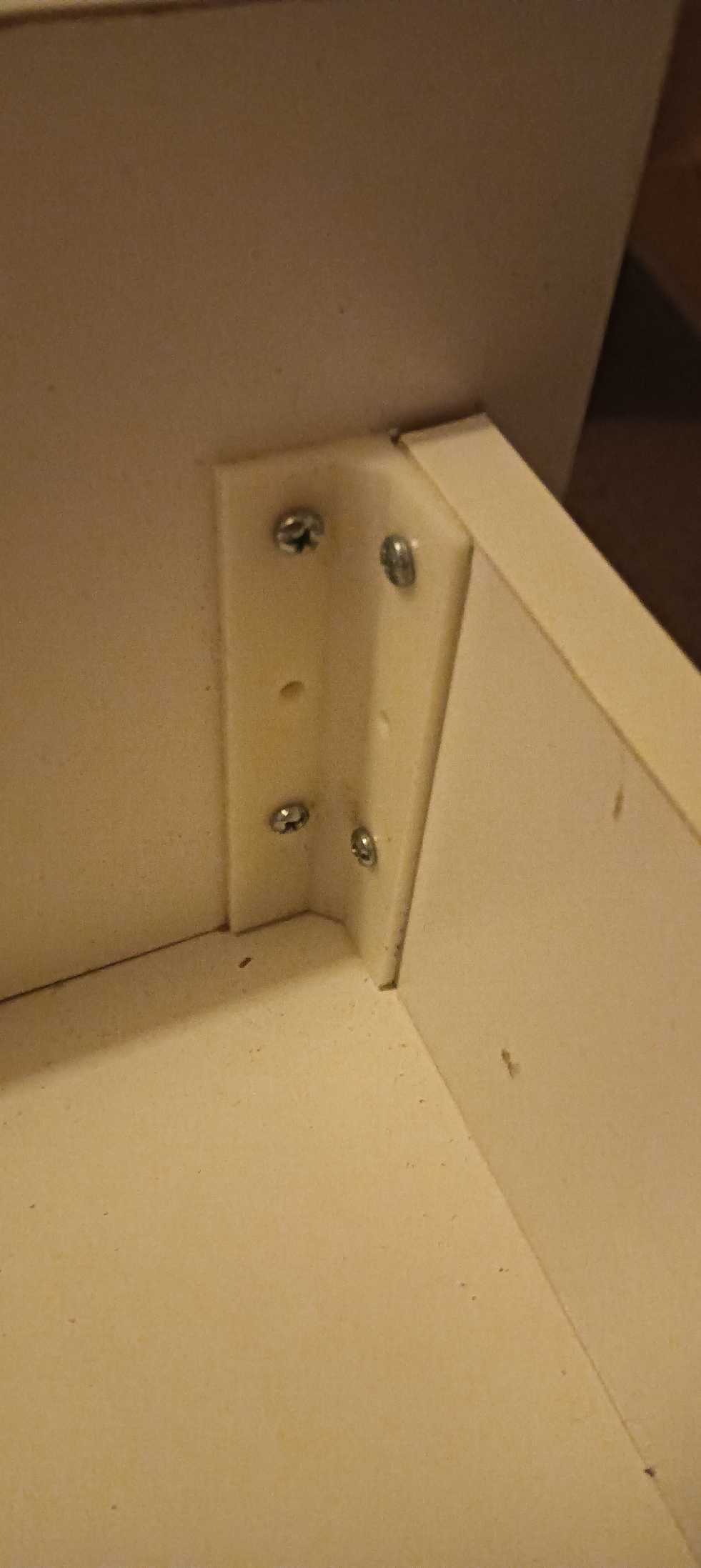 Drawer Bracket by 3DPrinterDoctor | Download free STL model ...