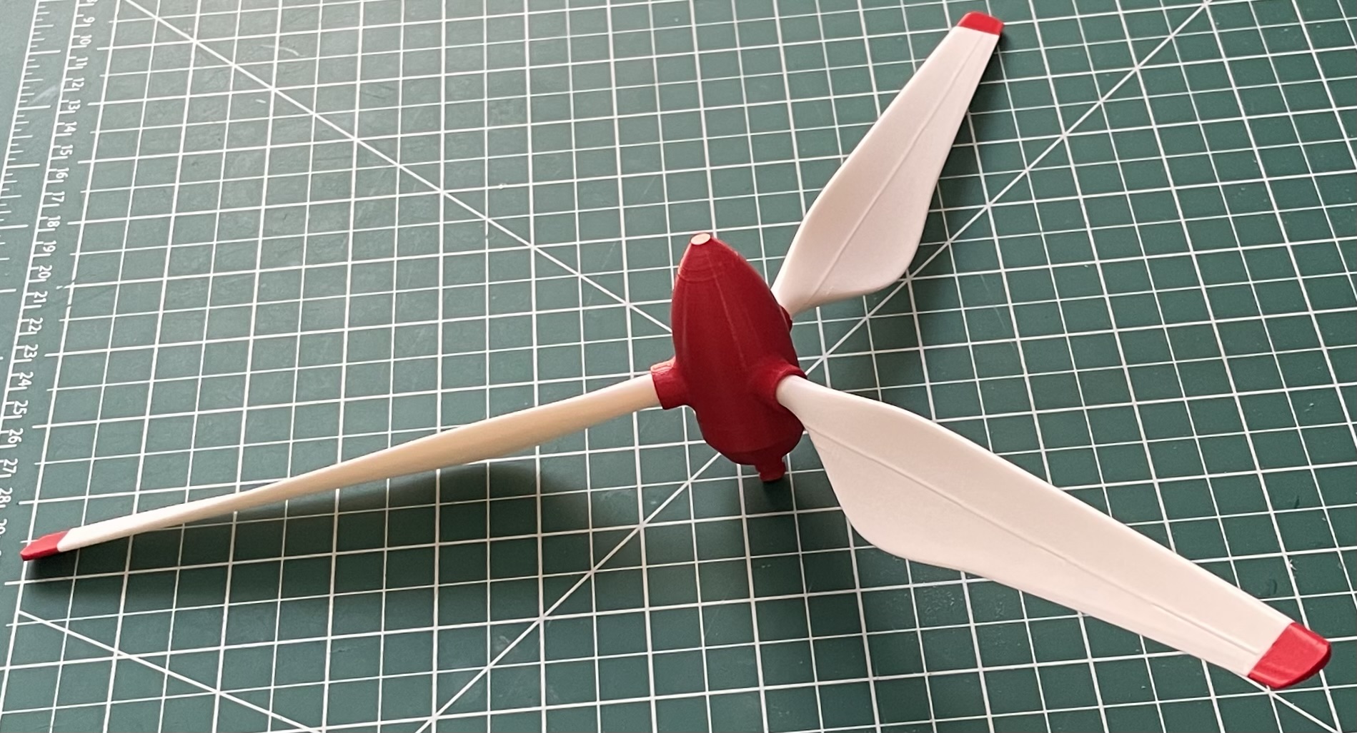 Windmill Wind Turbine - 100% Printable by DaHouzKat | Download free STL ...