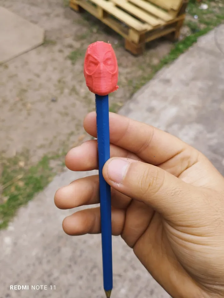 deadpool head pencil cover by Facundo Sagania | Download free STL model | Printables.com