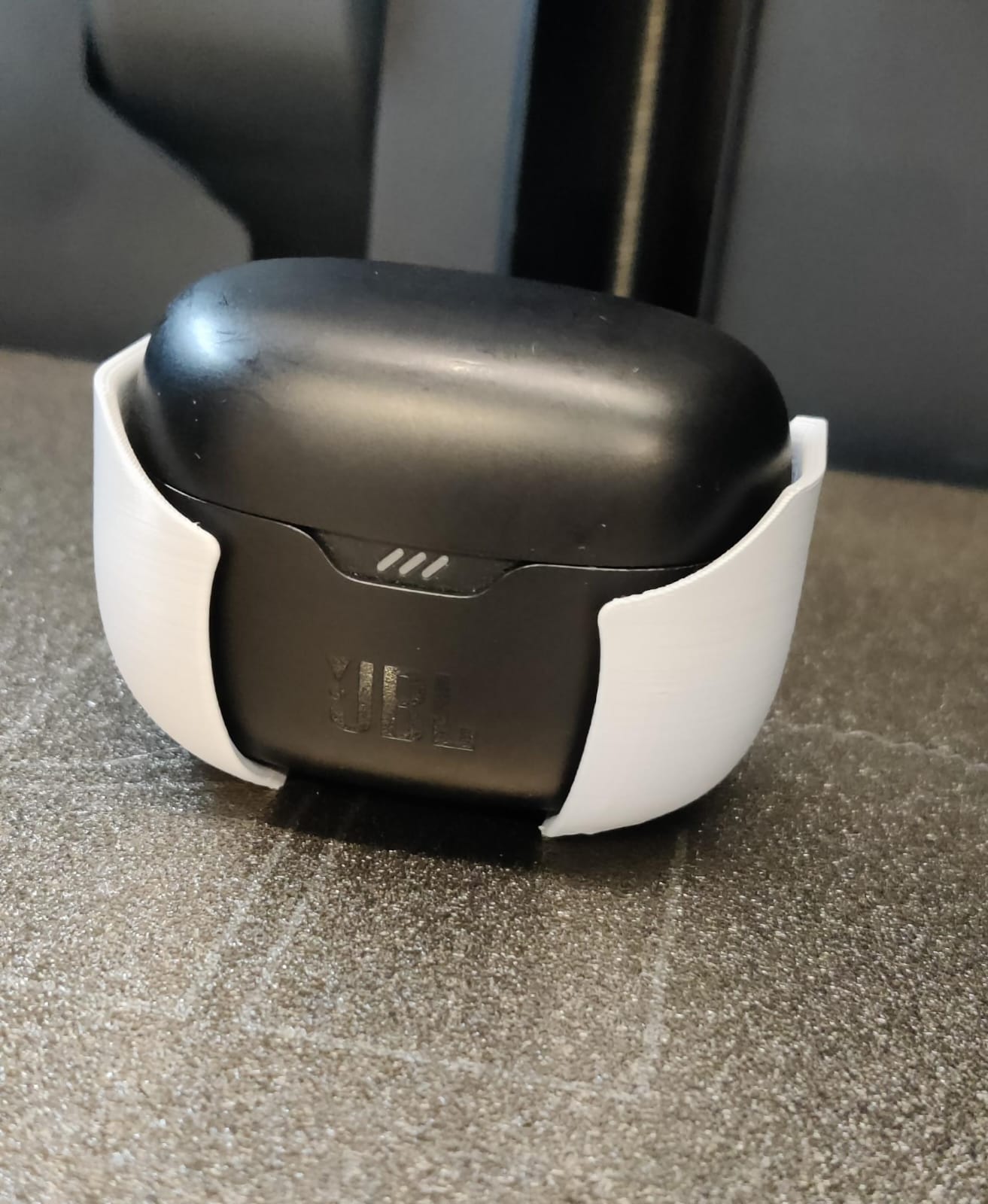 Jbl Tune Beam case mount by Keen | Download free STL model | Printables.com