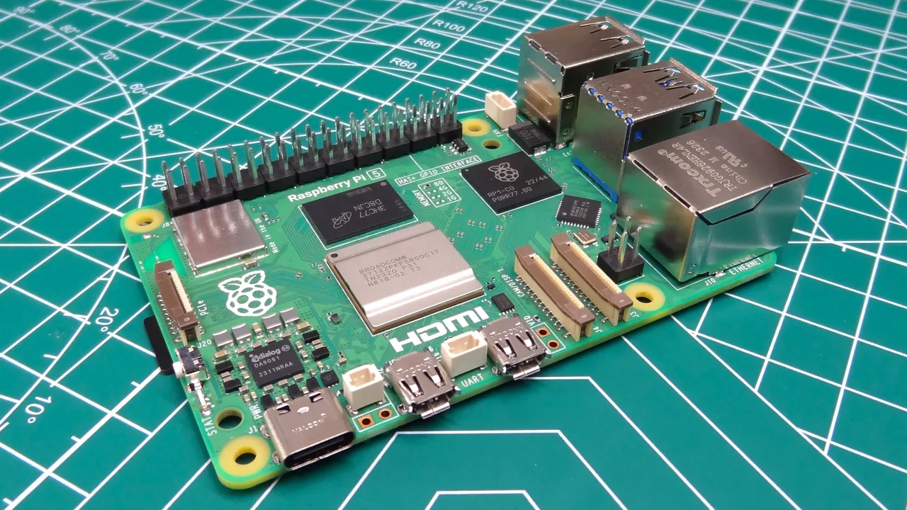 Raspberry pi 5 PC case by Akid | Download free STL model | Printables.com