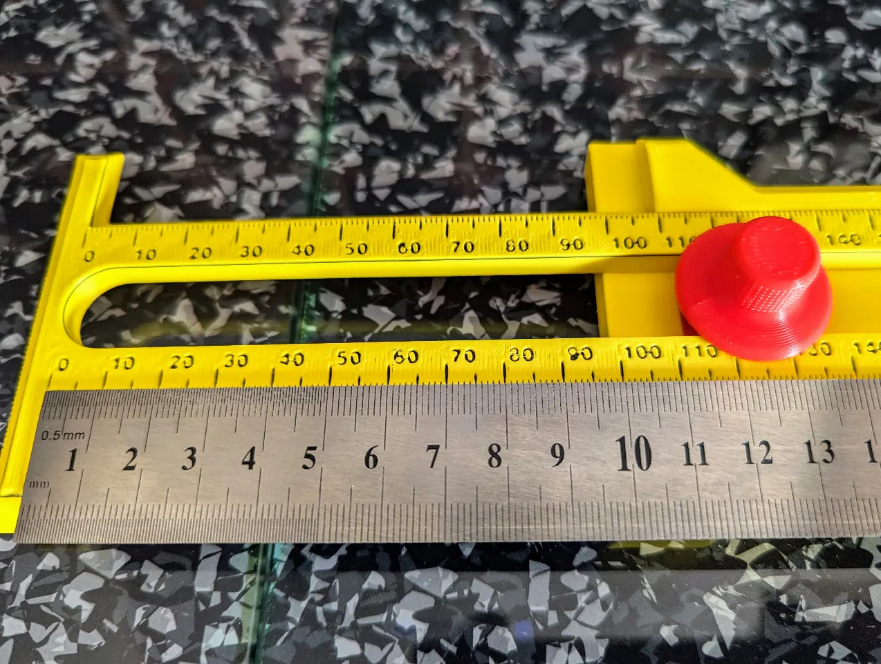 Parallel Marking Gauge with Metric Scale by blecheimer | Download free ...