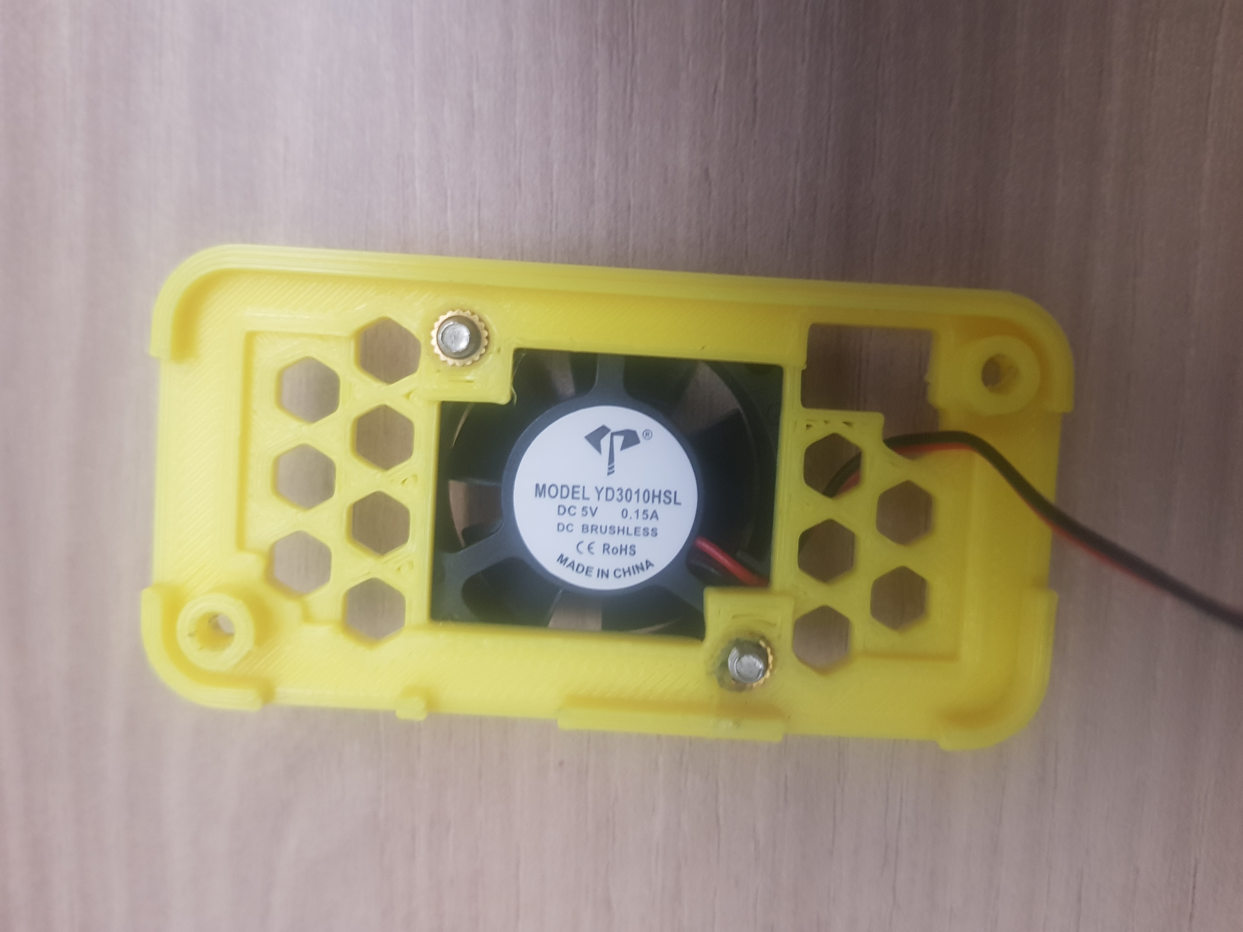 Raspberry PI Zero 2W enclosure with 3010 fan od autora renderman ...