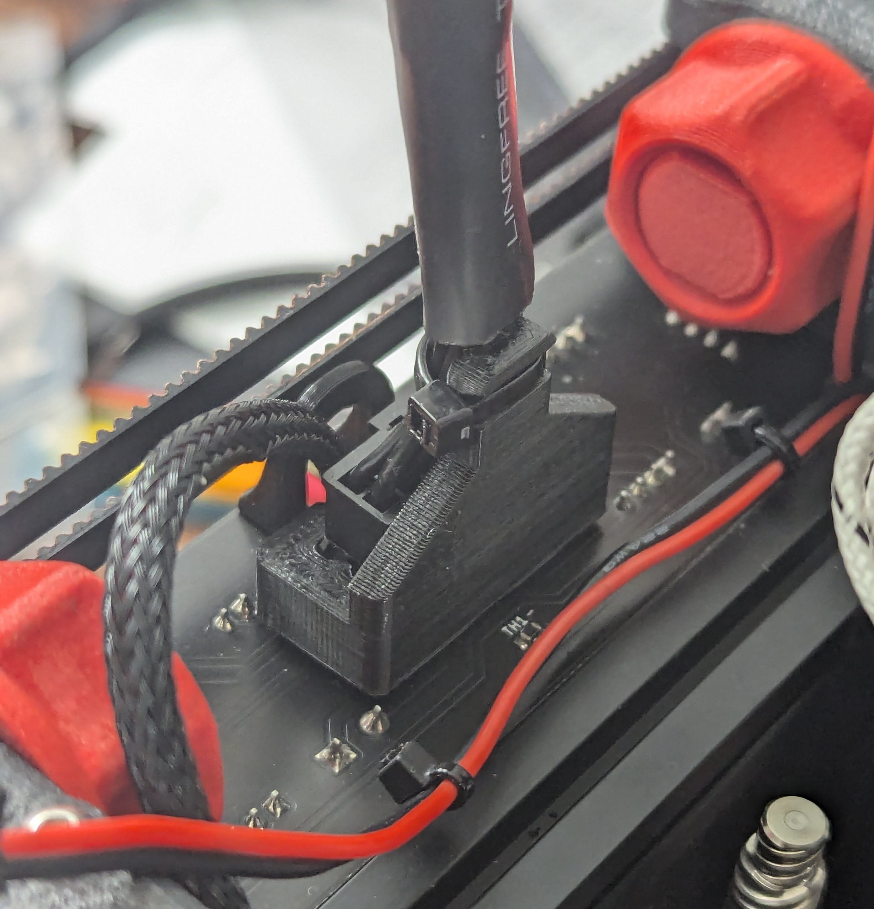 Voron v0 Umbilical Strain Relief v3 by ane109 | Download free STL model ...