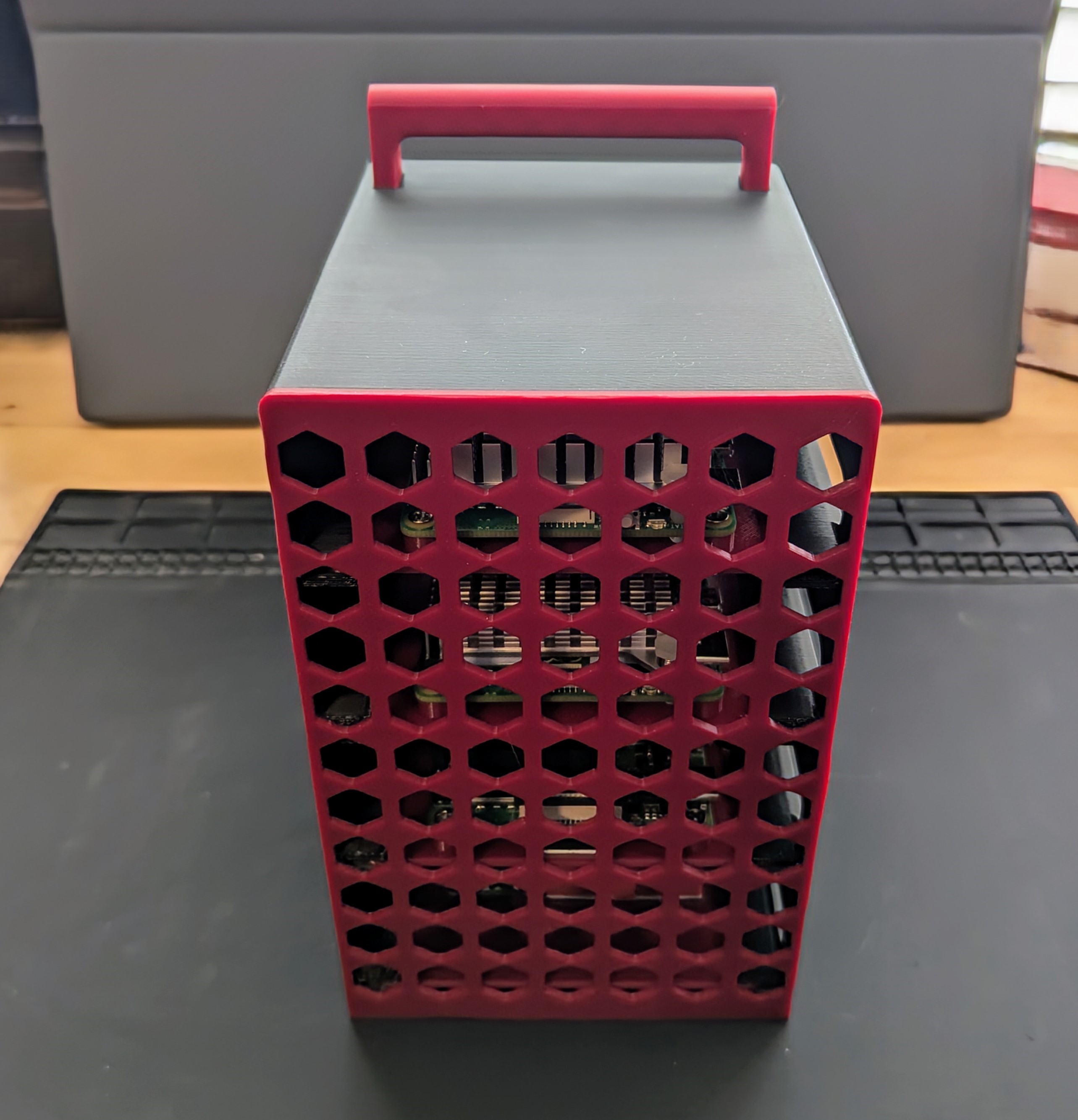 Raspberry Pi Cluster Case (4 Bay) par BIGATL22 | Téléchargez ...