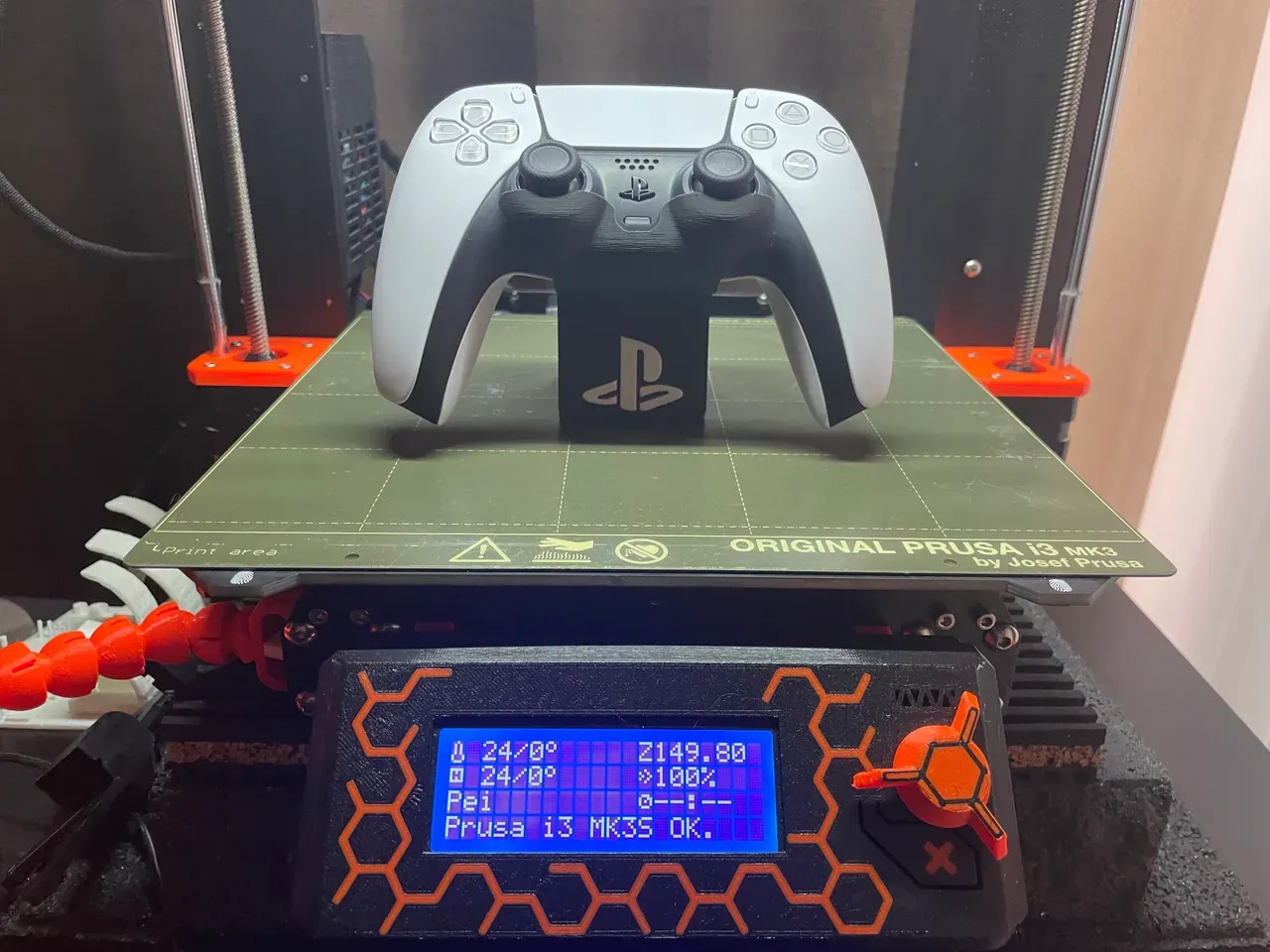 Ps5 controller stand by Yexler Posey | Download free STL model ...