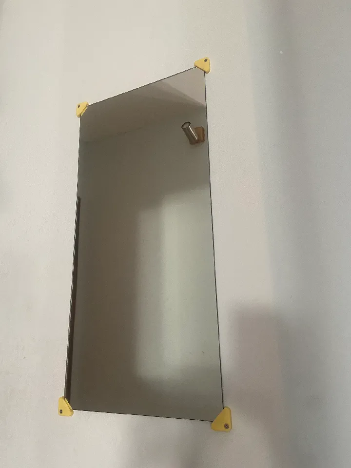 Mirror corner bracket 4mm by Proginc | Download free STL model ...