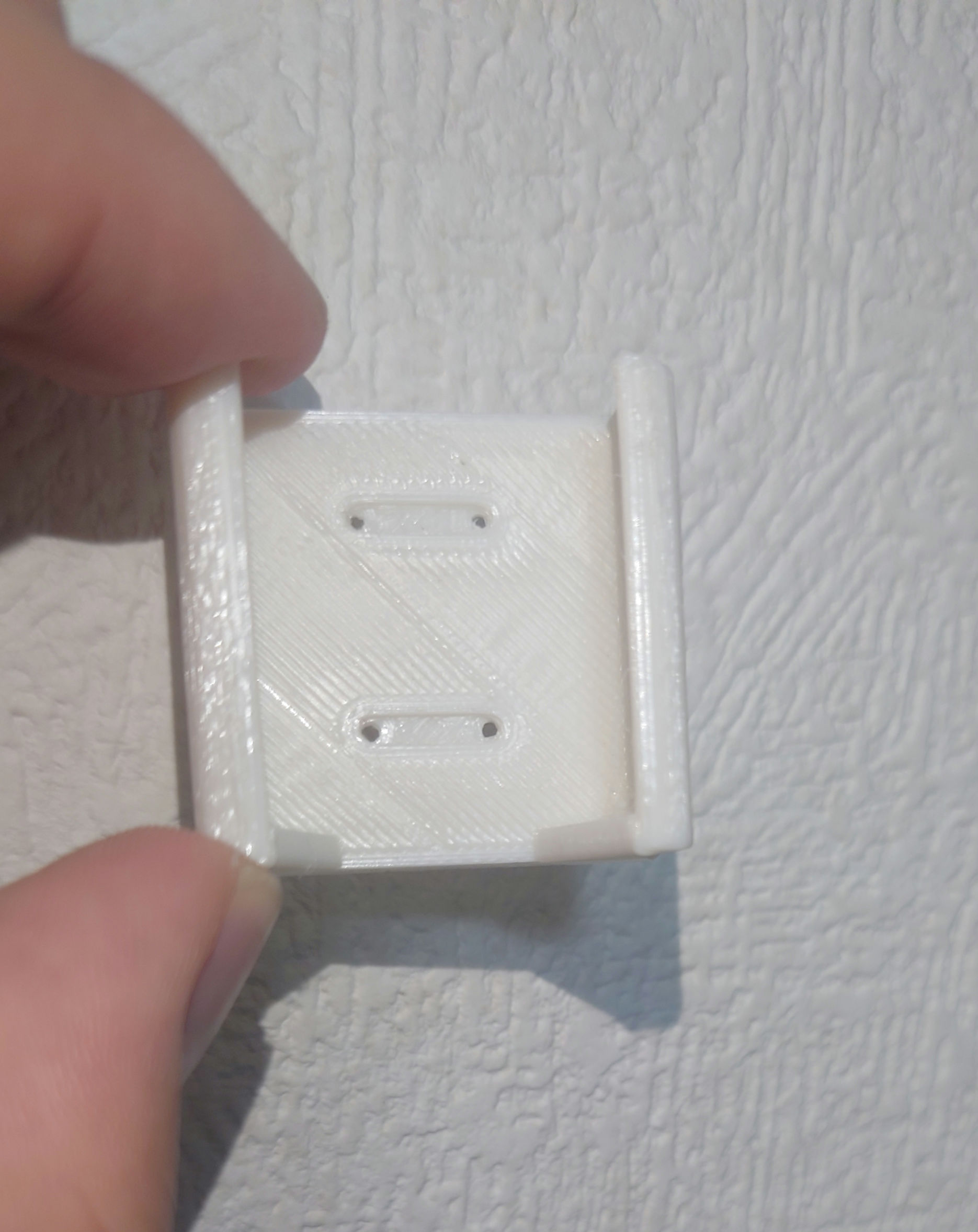 hub3 wall mount adapter by K Ichi | Download free STL model ...