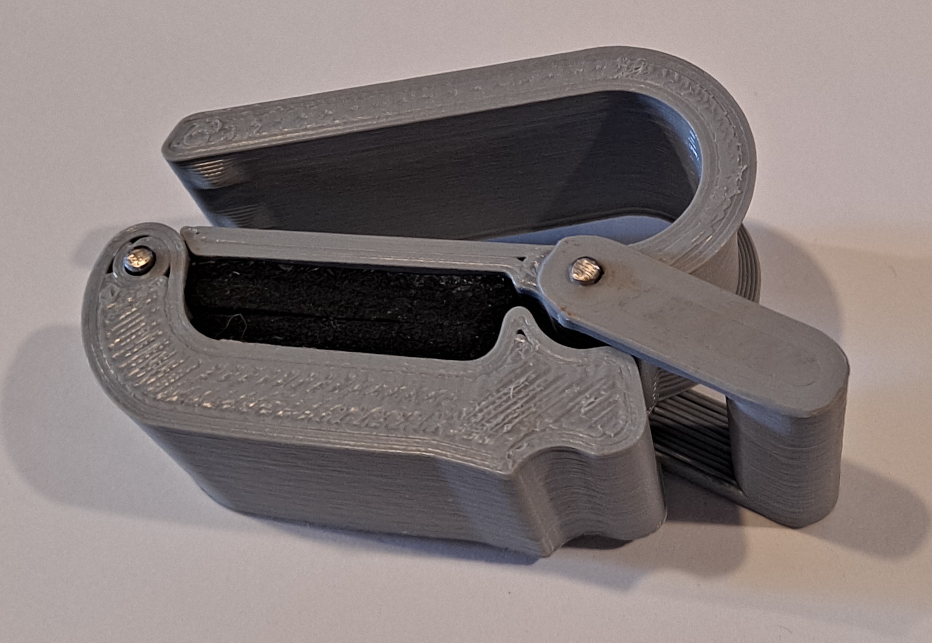 Car visor latch por BTuck | Descargar modelo STL gratuito | Printables.com
