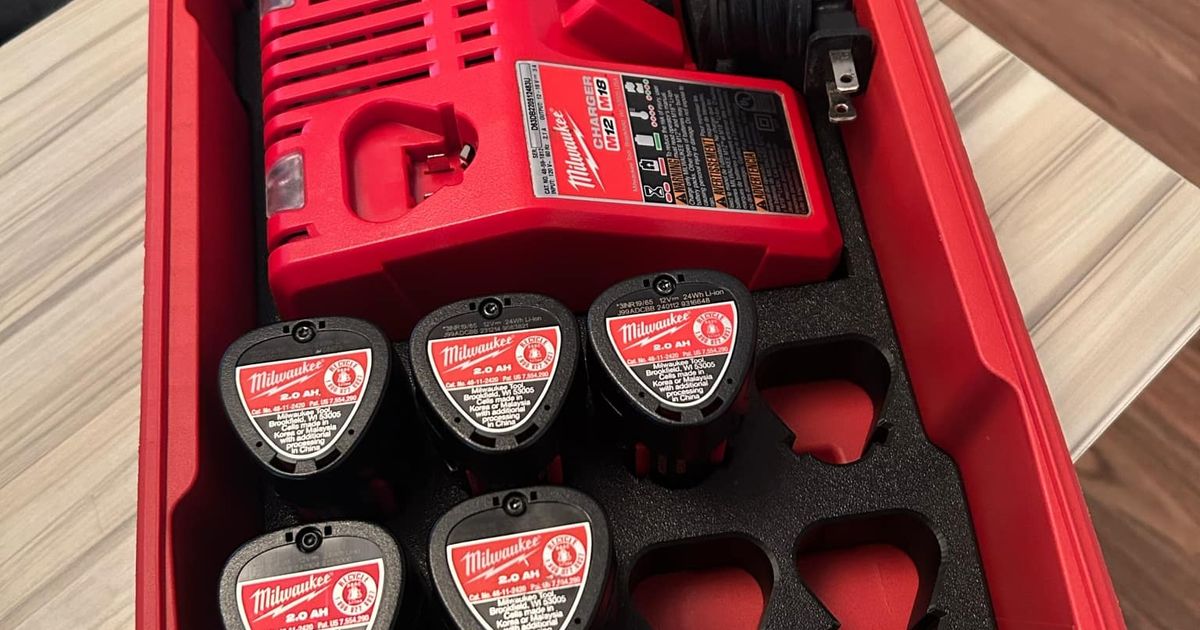Milwaukee Packout: Battery and Charger Storage by Zhrus | Download free ...