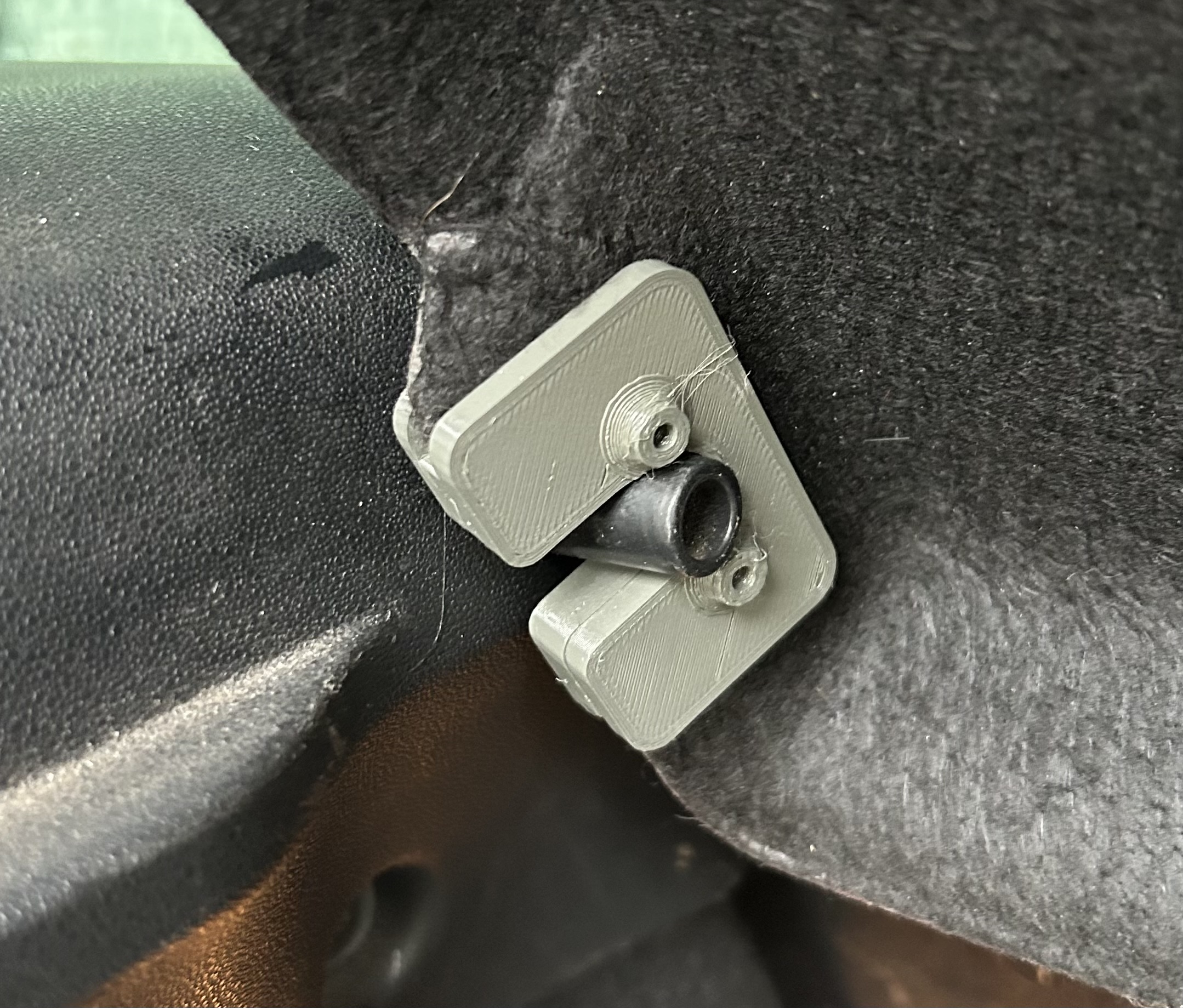 Clip-Gancio cappelliera DS3 by Leo | Download free STL model ...