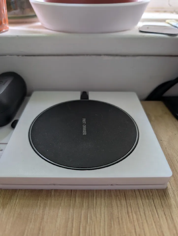 Gridfinity 3x3 100mm Round Wireless Charger by Si Reynolds | Download ...
