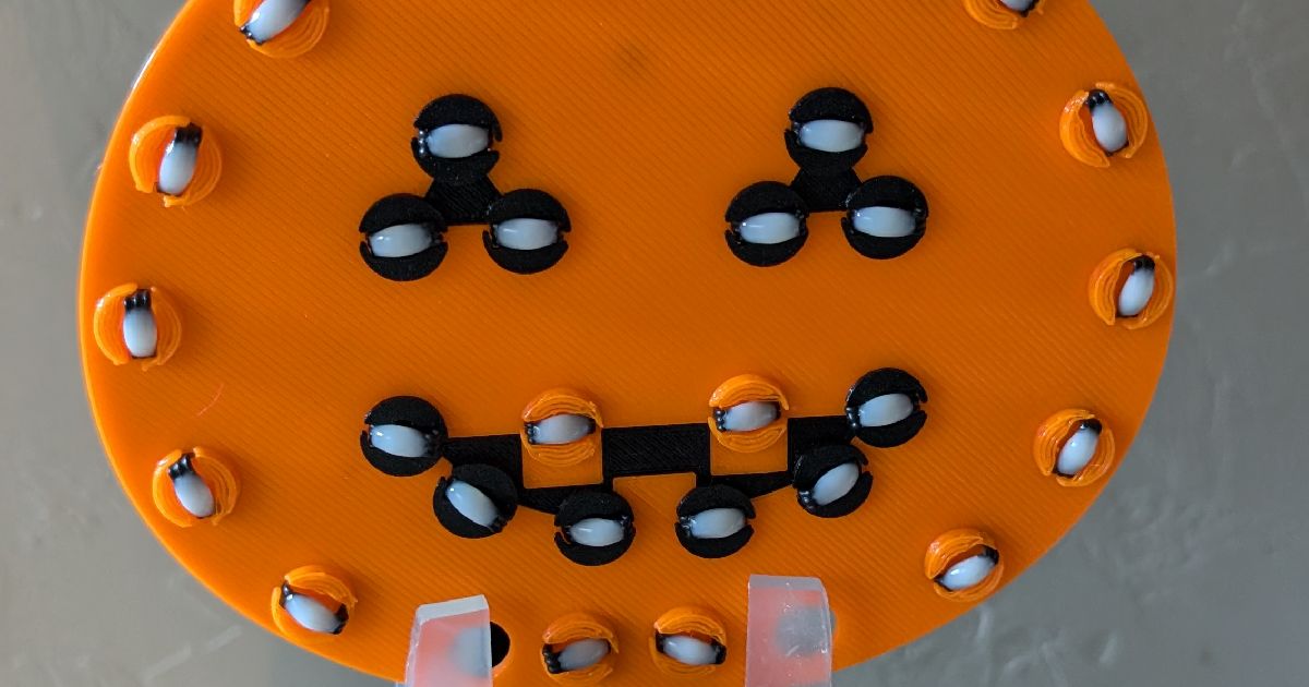 Pixel Seed Pumpkin Topper par Will | Téléchargez gratuitement un modèle ...