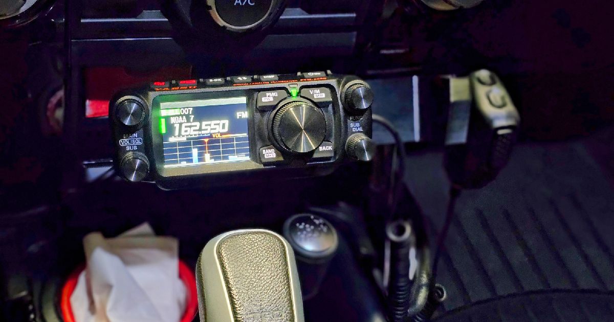 RAM Mount adapter for Yaesu FTM-500DR remote head by Divideby0 ...