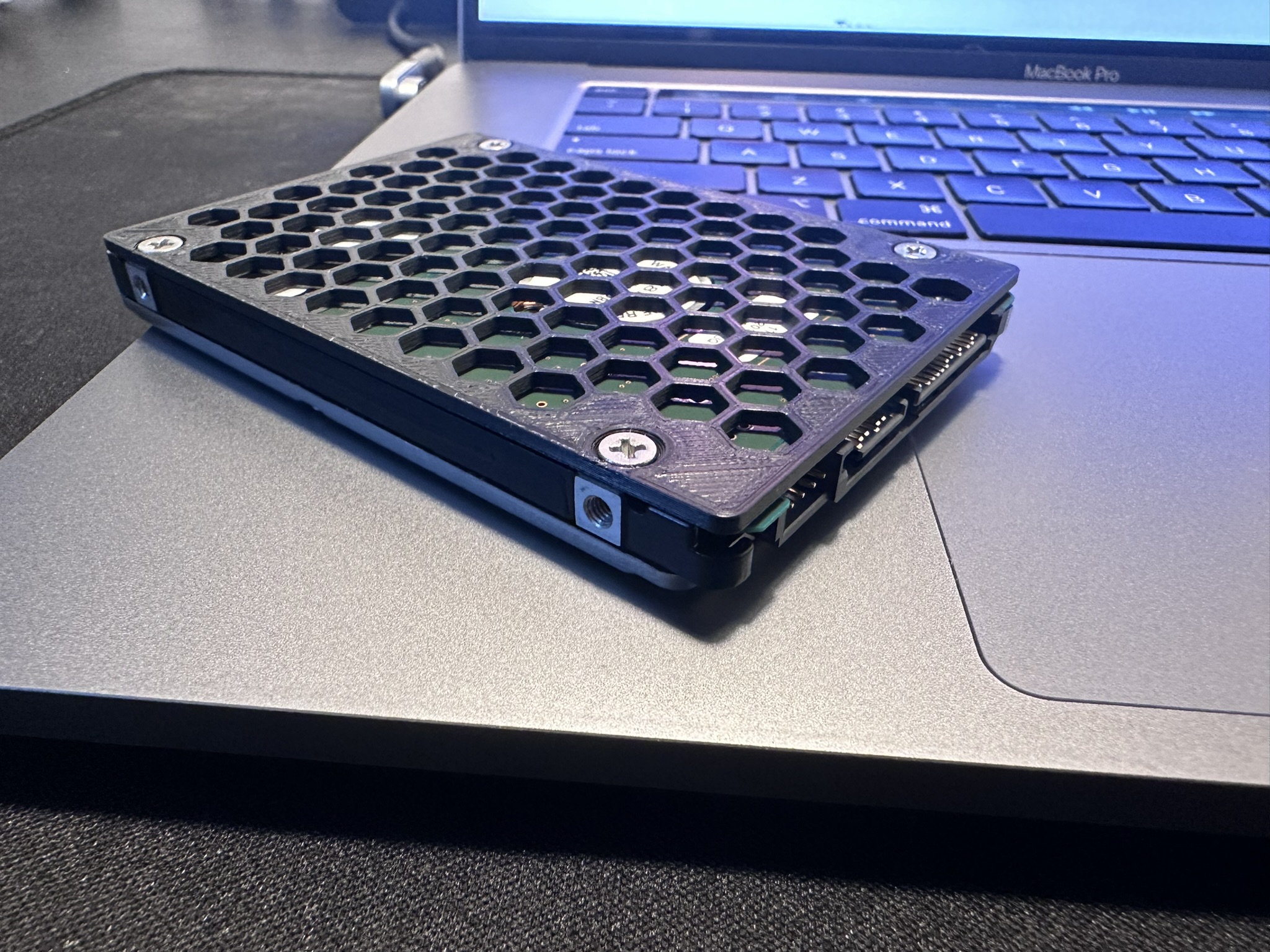 2.5" Hard Drive HDD Plate Cover by Fitangano | Download free STL model ...