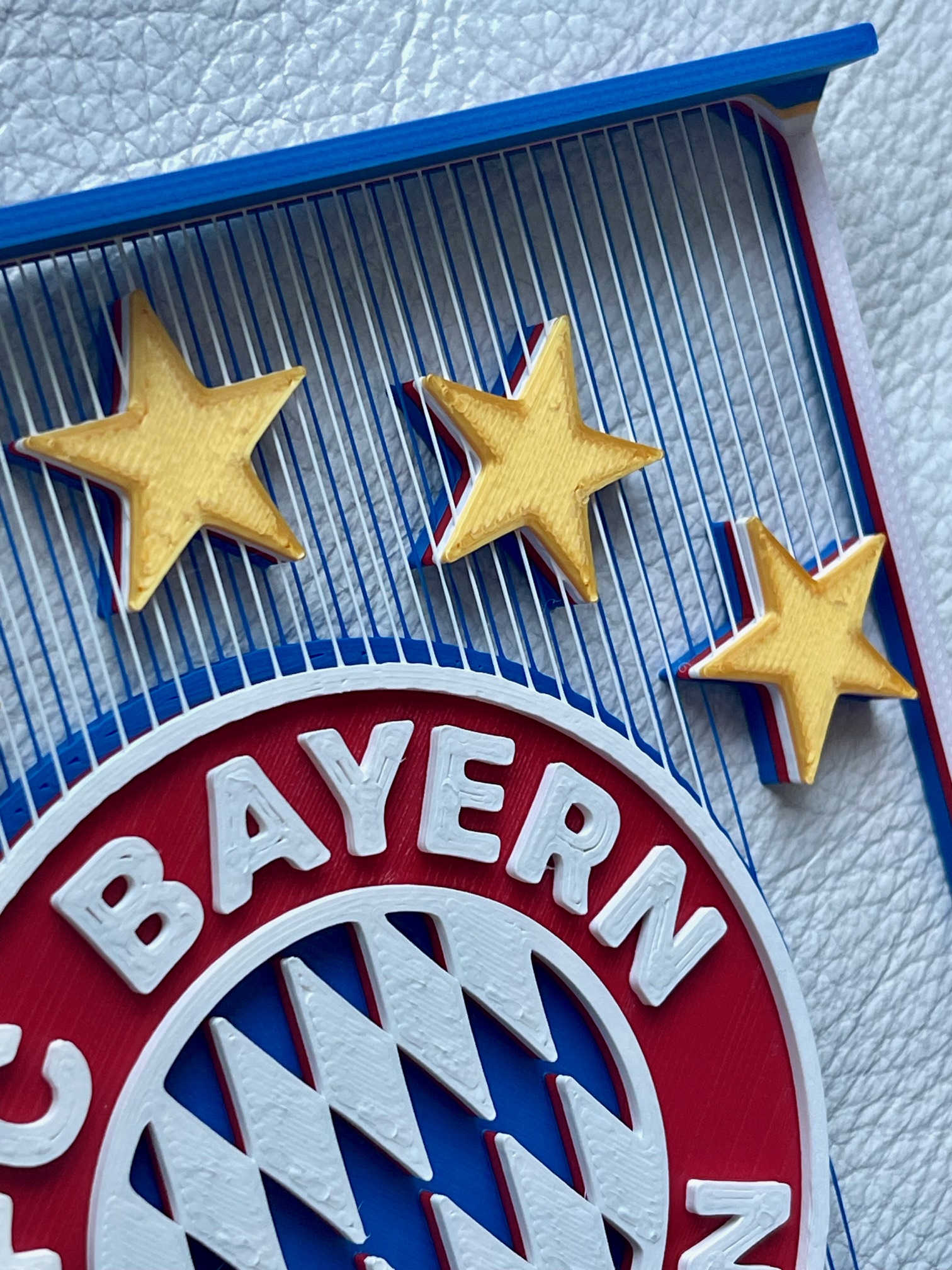 Floating Crest - FC Bayern München by vmLOGIC | Download free STL model ...