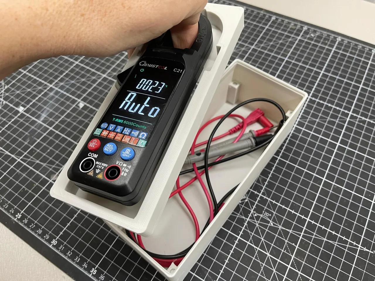 Gridfinity base tester multimetro by Makezings | Download free STL ...