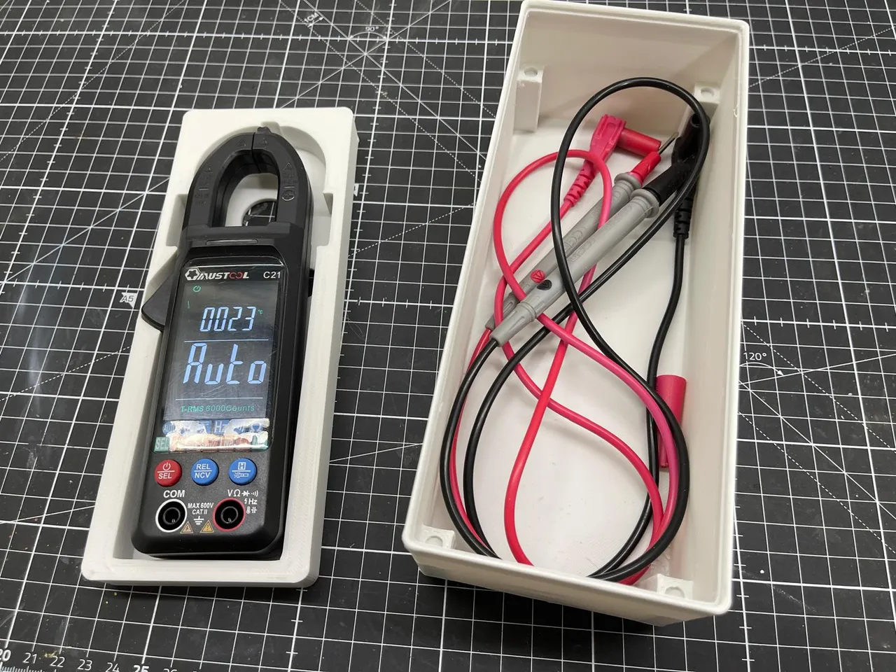 Gridfinity base tester multimetro by Makezings | Download free STL ...