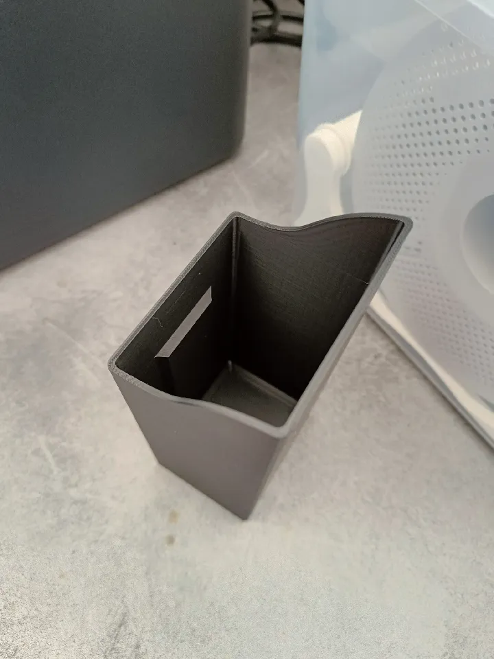 Bambu Lab poop container by Daniel Alberski | Download free STL model ...