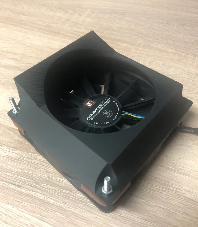 Victron EasySolar 120mm Fan mount / bracket by flippo | Download free ...