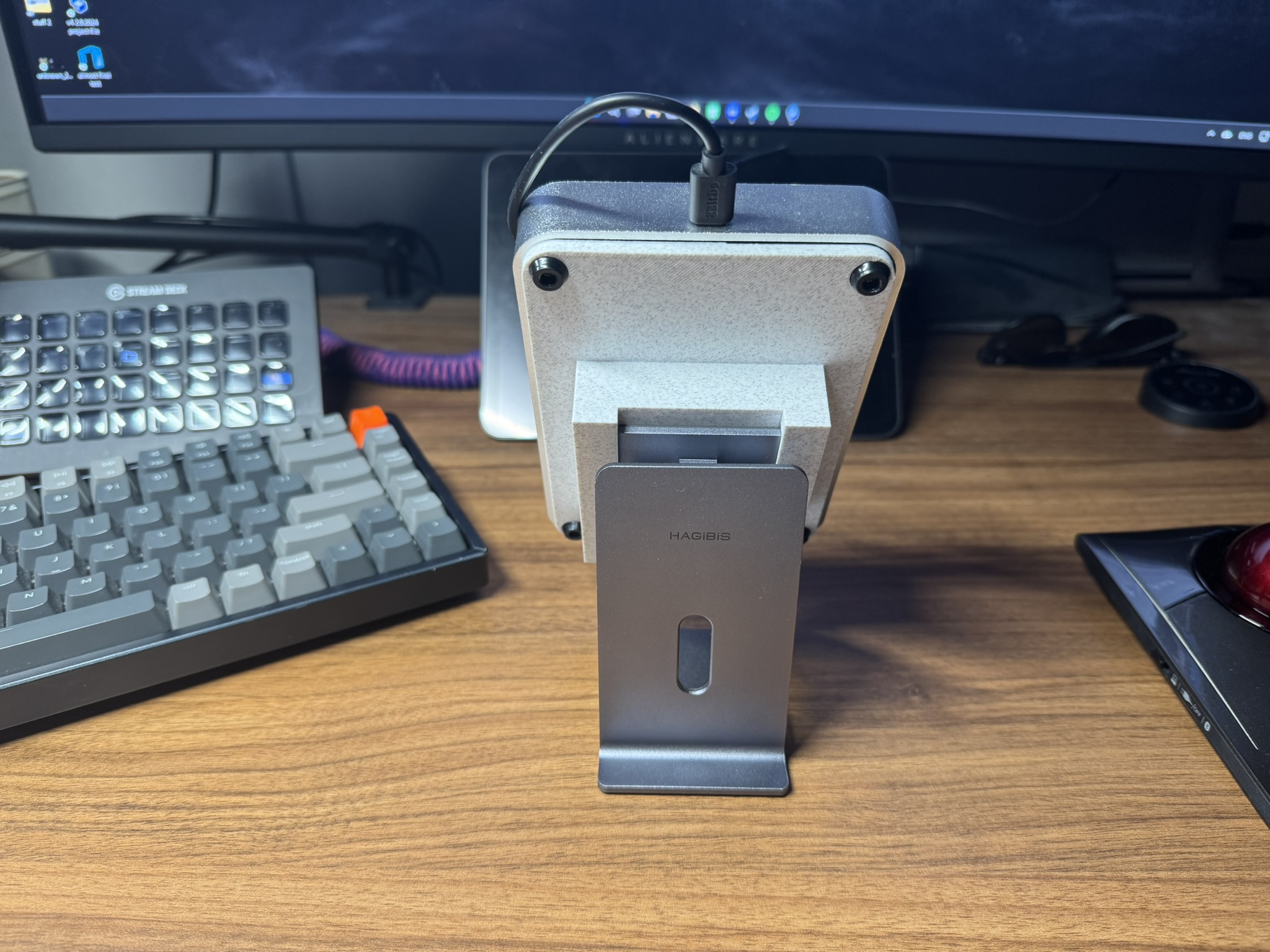 PCpanel pro stand adapter by BUFU | Download free STL model ...