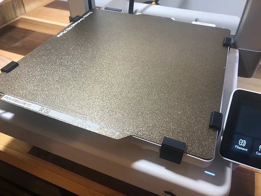 A1 bed clip by Capitaine Bob | Download free STL model | Printables.com