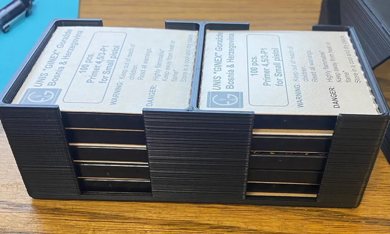 Reloading Primers storage box by QuietMike | Download free STL model ...