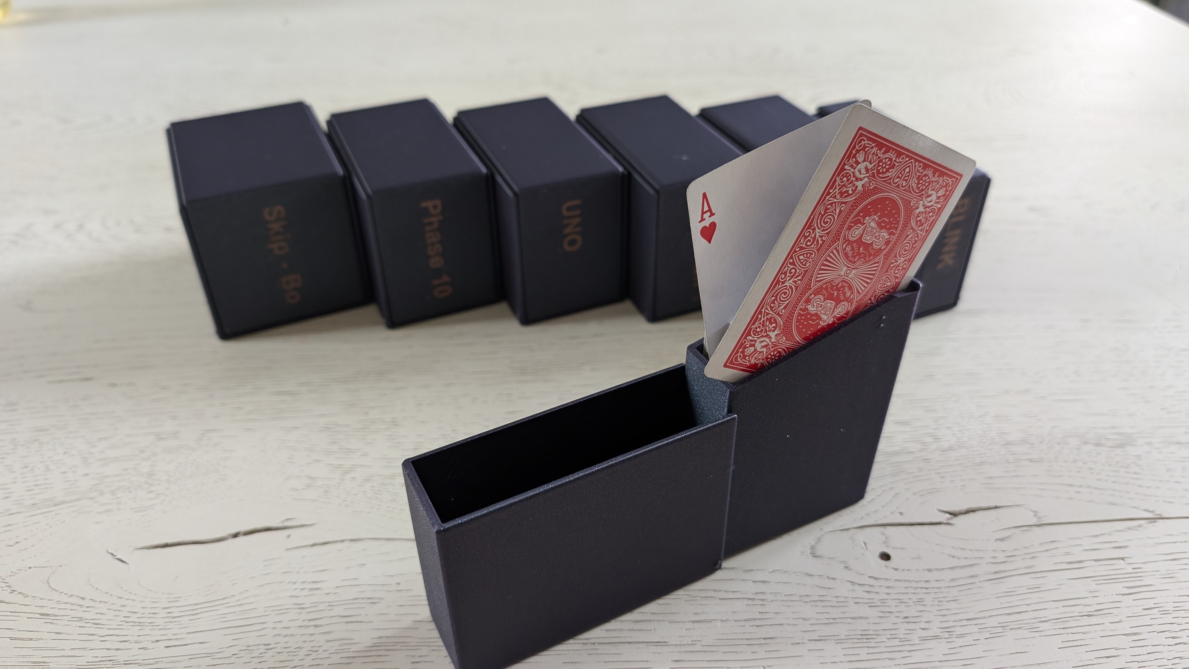 Customizable card box flip by Richard Bernards | Download free STL ...