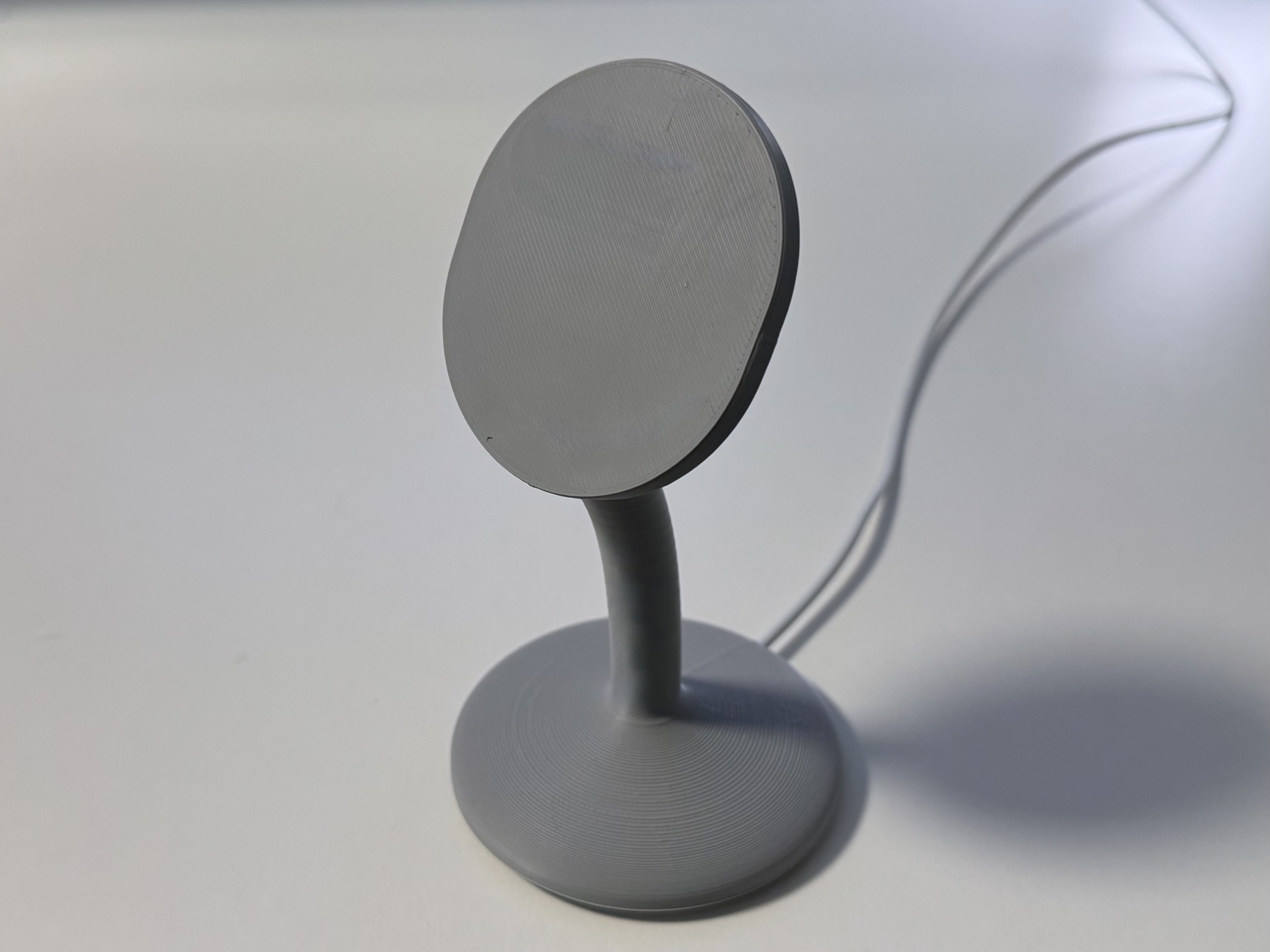 iPhone MagSafe Charger Stand by tomasf | Download free STL model ...