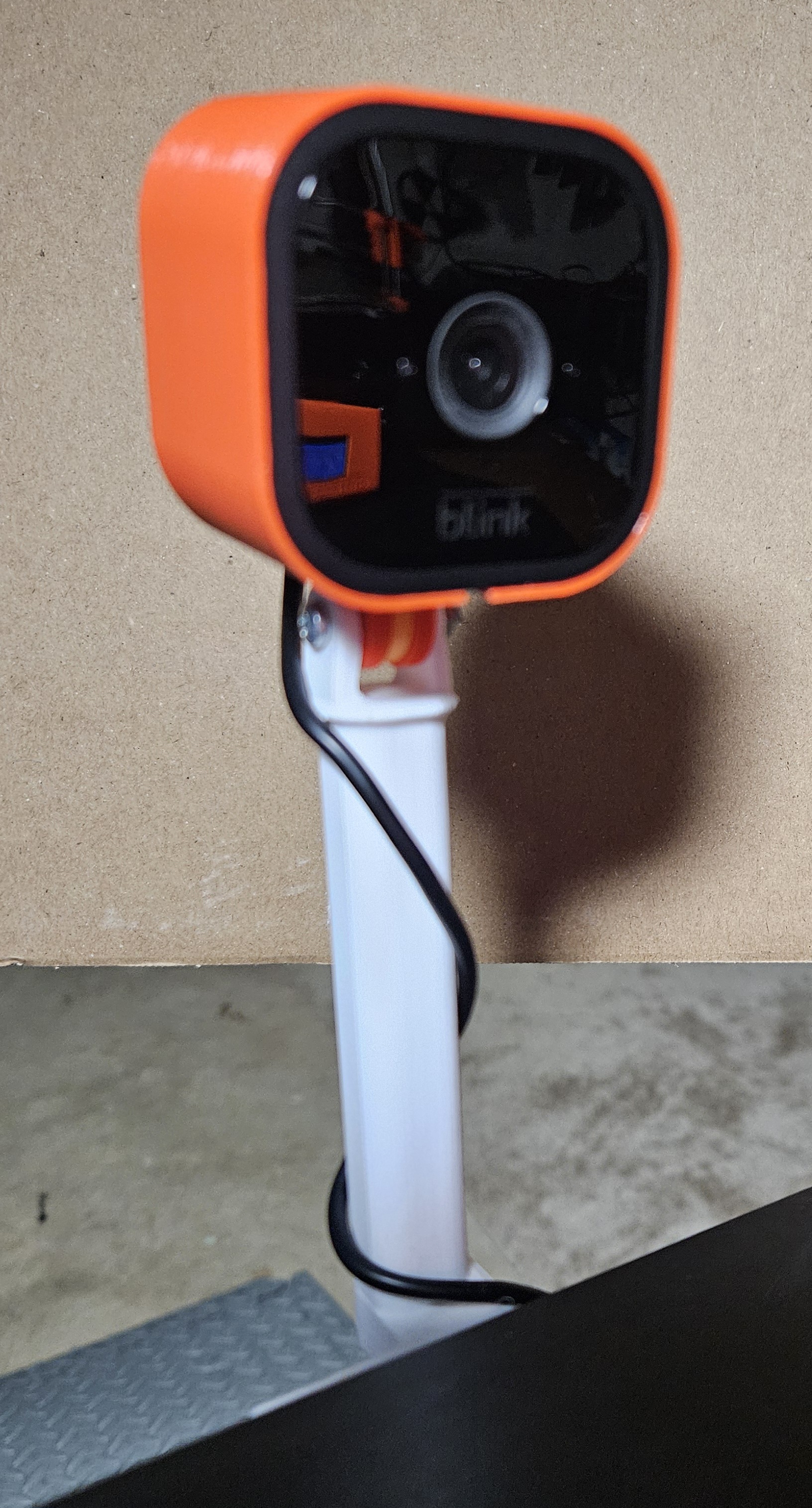Blink camera mount by cabbage63 | Download free STL model | Printables.com