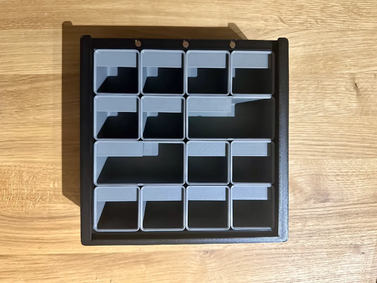 Gridfinity 4x4 transport box with sliding magnetic lid by AWSW ...
