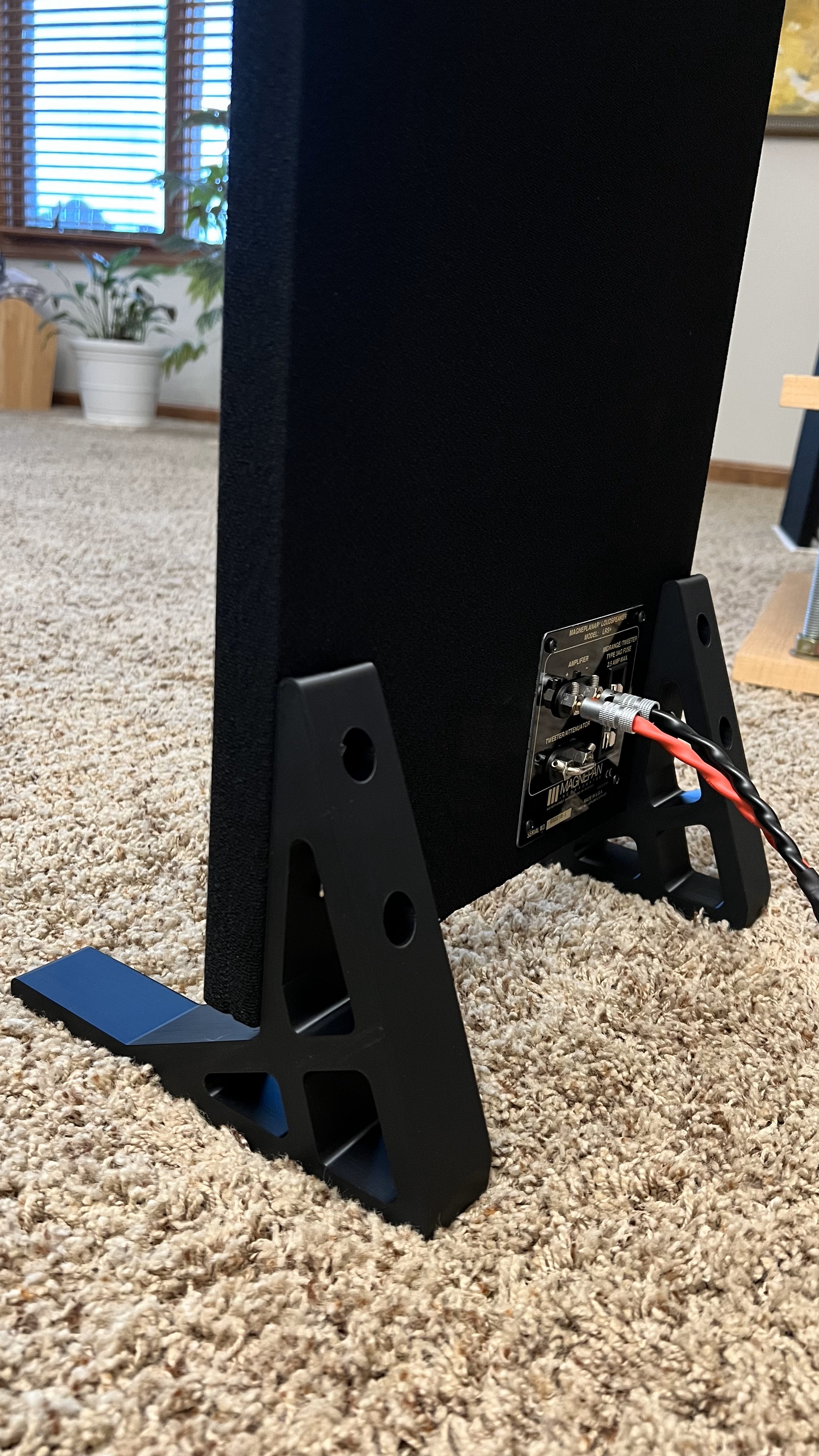 Magnepan LRS Plus Stands by lanwanman | Download free STL model ...