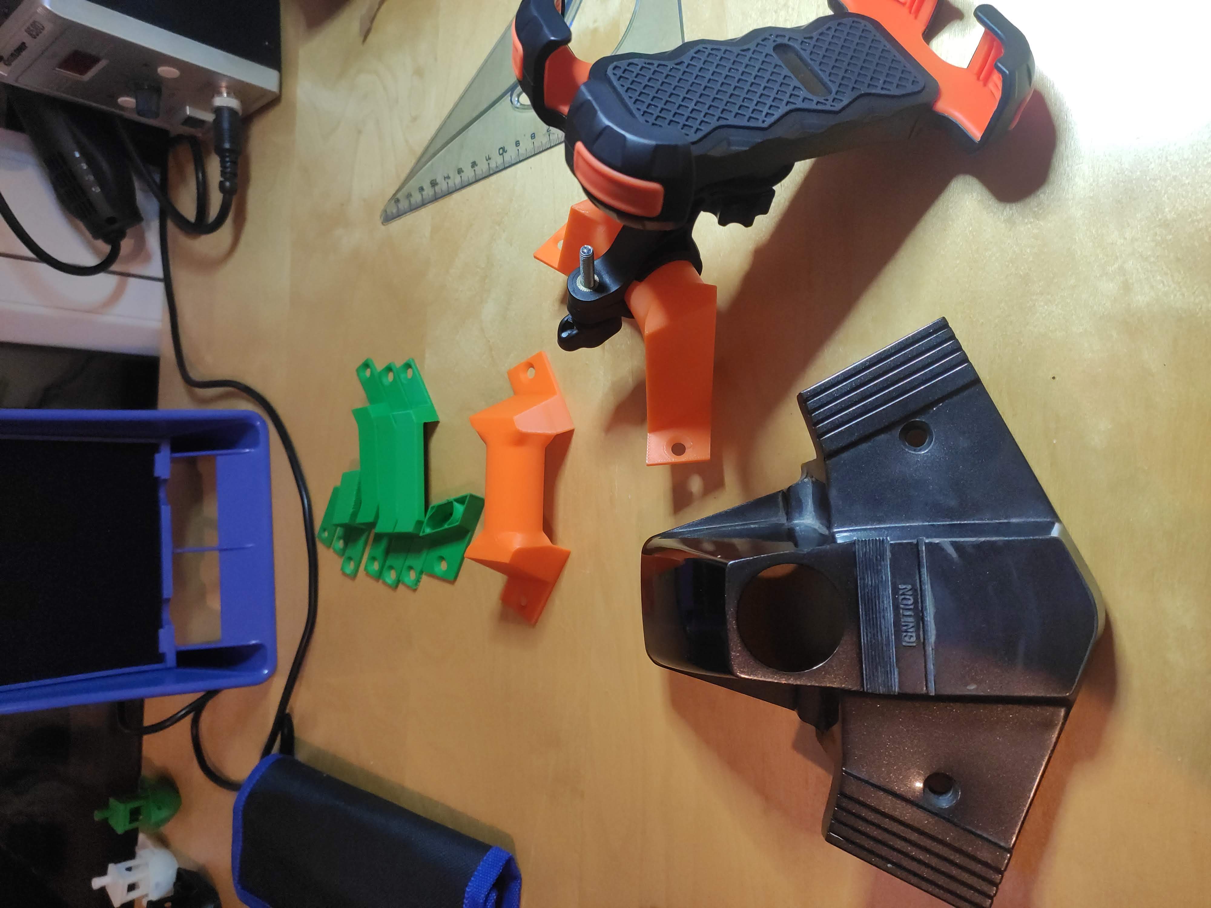 GPX 750R Phone Holder Bracket by hatrix | Download free STL model ...